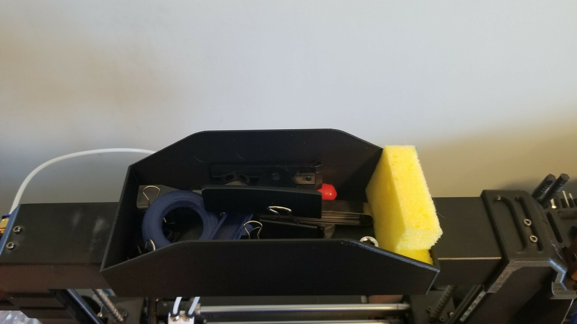 Fichier STL gratuit Anycubic i3 Mega Equipment Box (Sideways) 📦・Plan ...