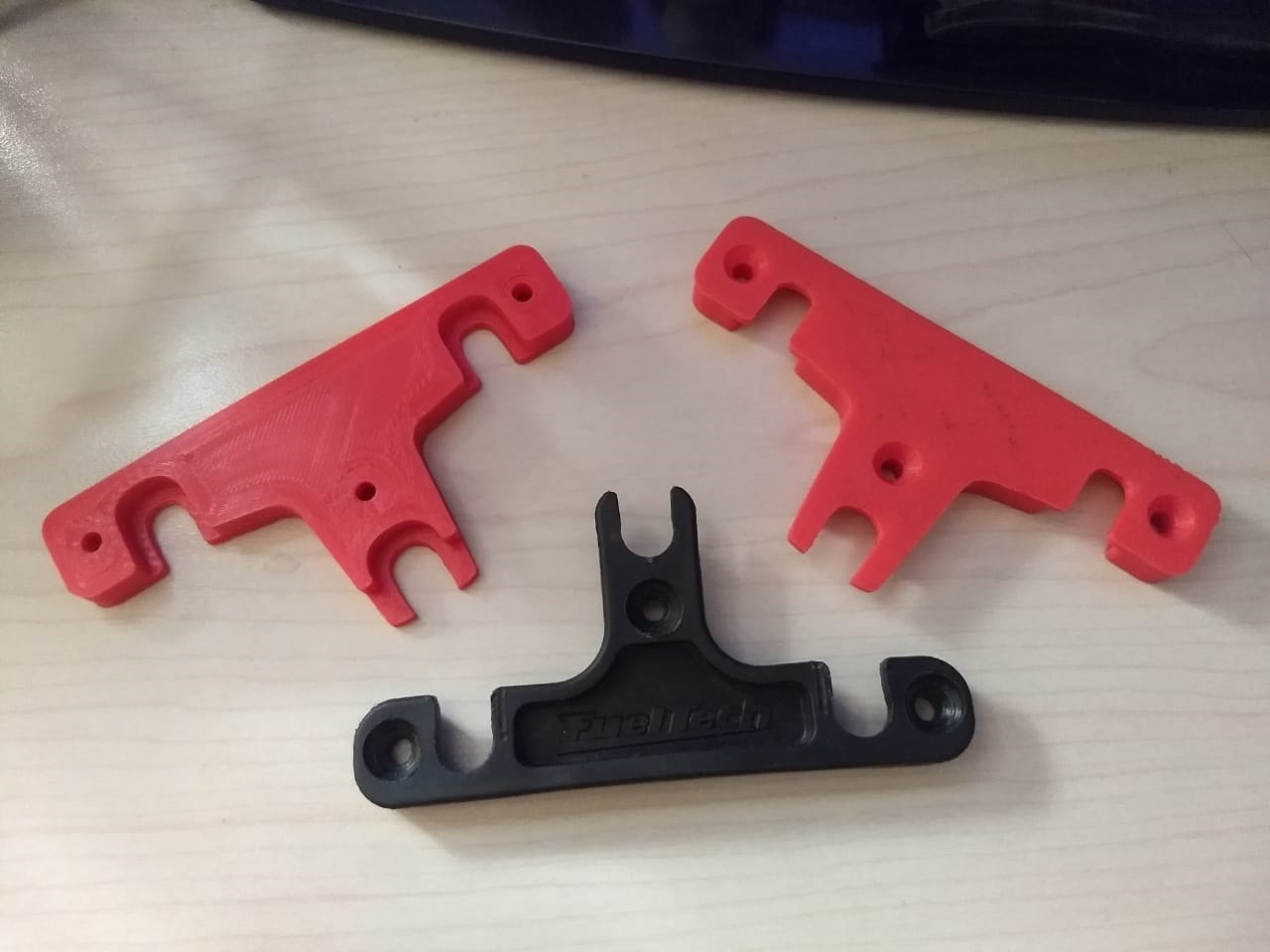 Archivo STL Soporte reforzado Fueltech FT350 👽 (OBJ)・Diseño para ...