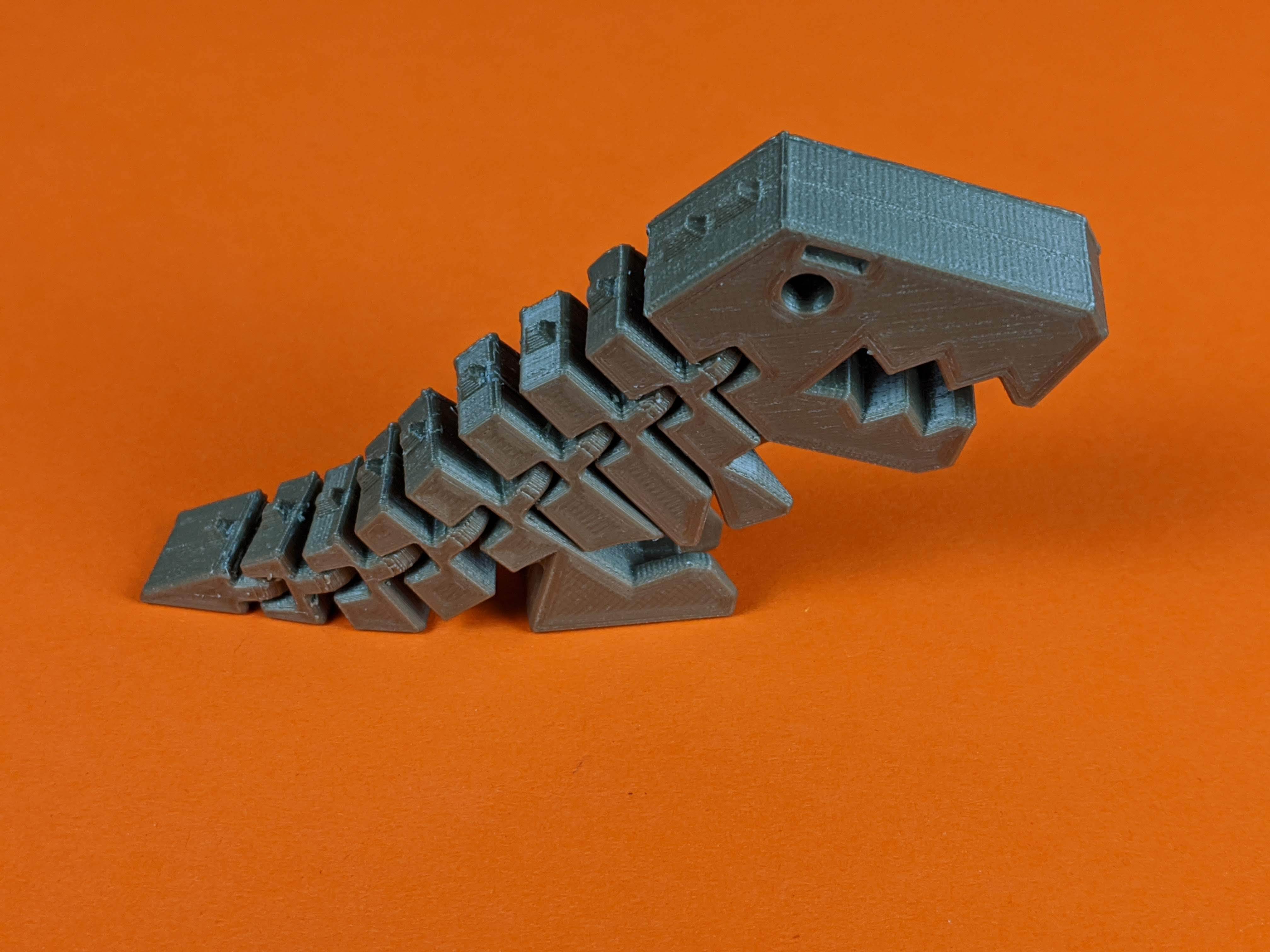 3D printing Flexi Rex with stronger links・Cults