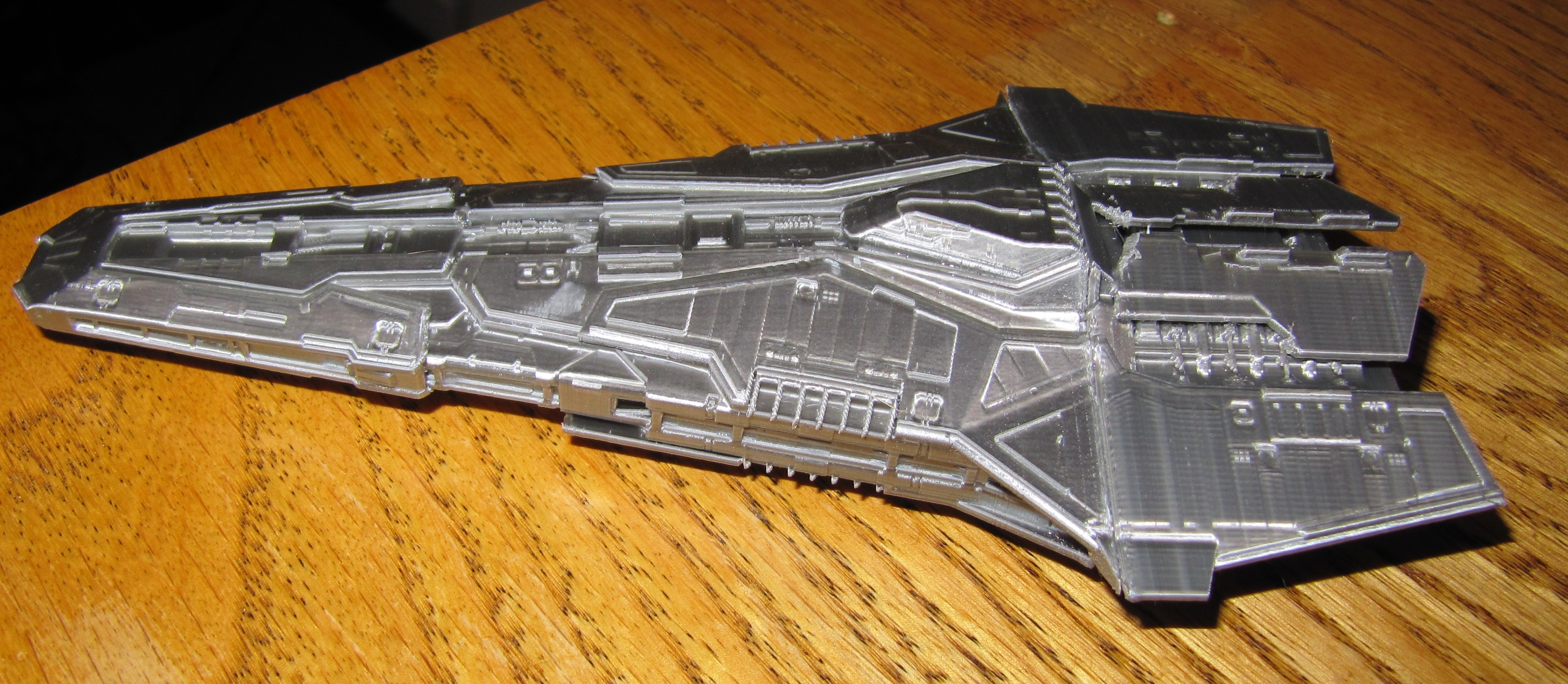 3D printing Federal Corvette 2 Part (Elite Dangerous)・Cults
