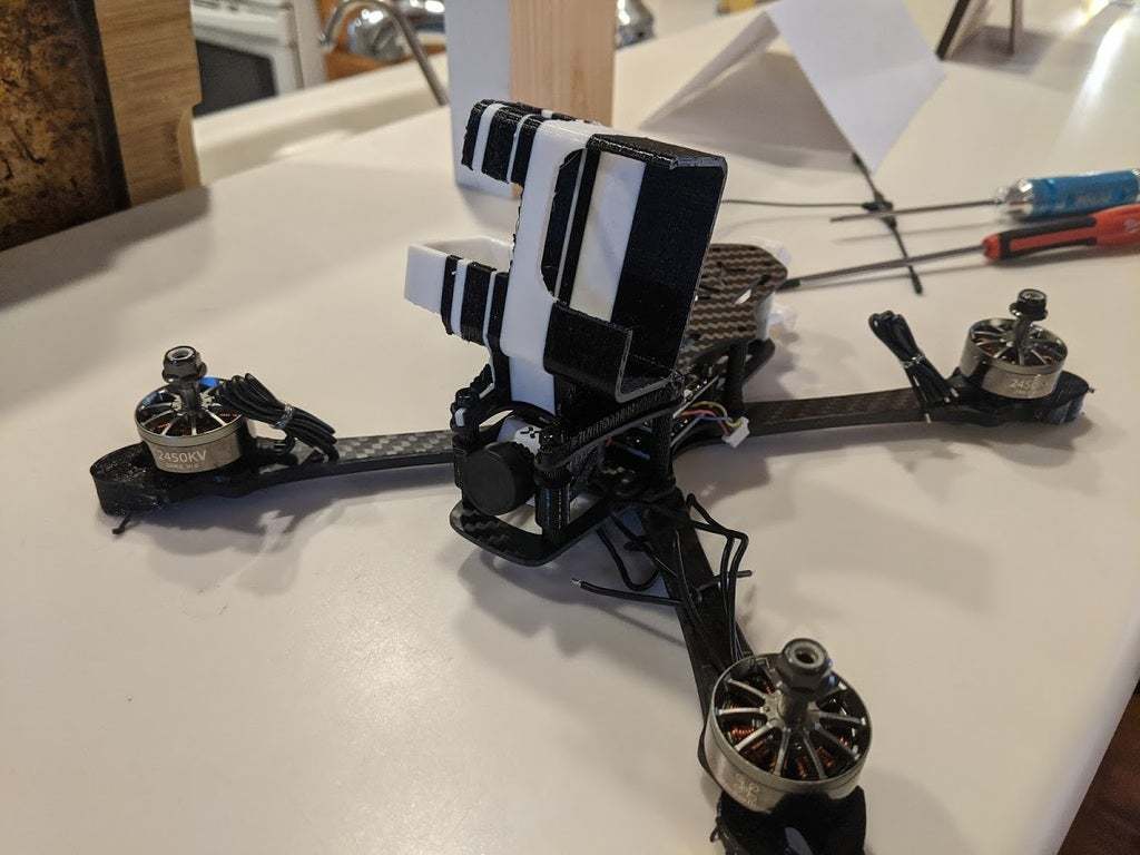 Arquivo grátis STL Strix Screech Freestyle Hero 8 Mount 🚁 ・modelo para ...