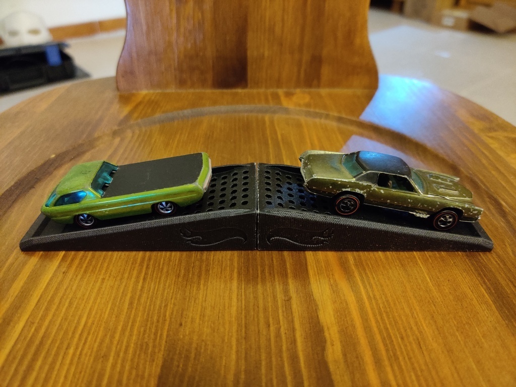Free 3D file Hot Wheels Display Ramp (with silica or led slot) 🥵 ・Model ...
