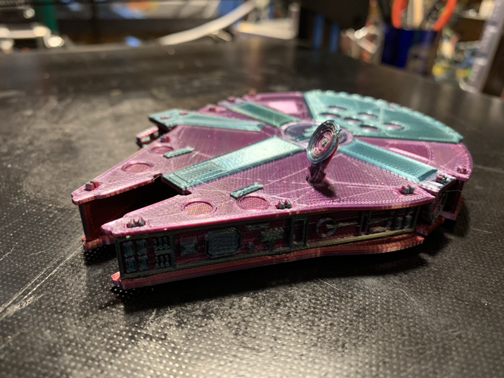 3D printed Millennium Falcon Kit Card by Fixumdude・Cults
