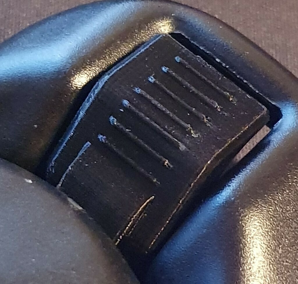 Free 3D file mazda mx-5 mx5 miata roof latch button fix with adjustable ...