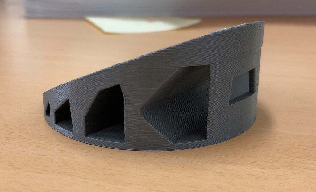 Free STL file Fast Charger Angled Stand 📱・3D print object to download・Cults