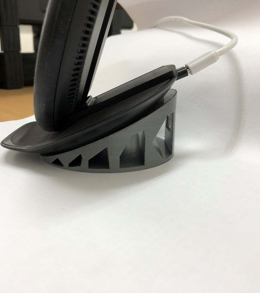 Free STL file Fast Charger Angled Stand 📱・3D print object to download・Cults