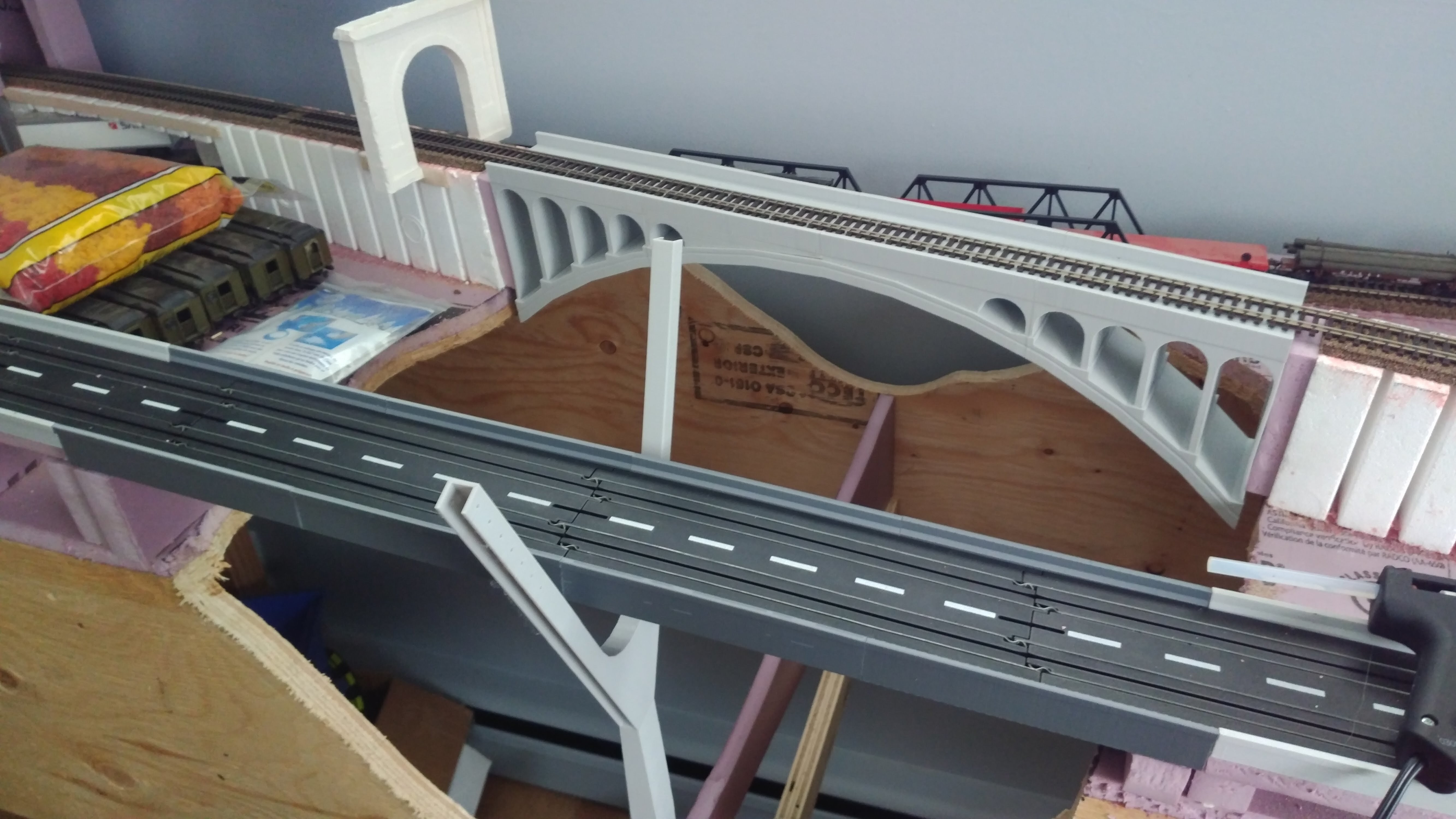Free STL file Slot car highway overpass 🚗 ・3D print model to download・Cults