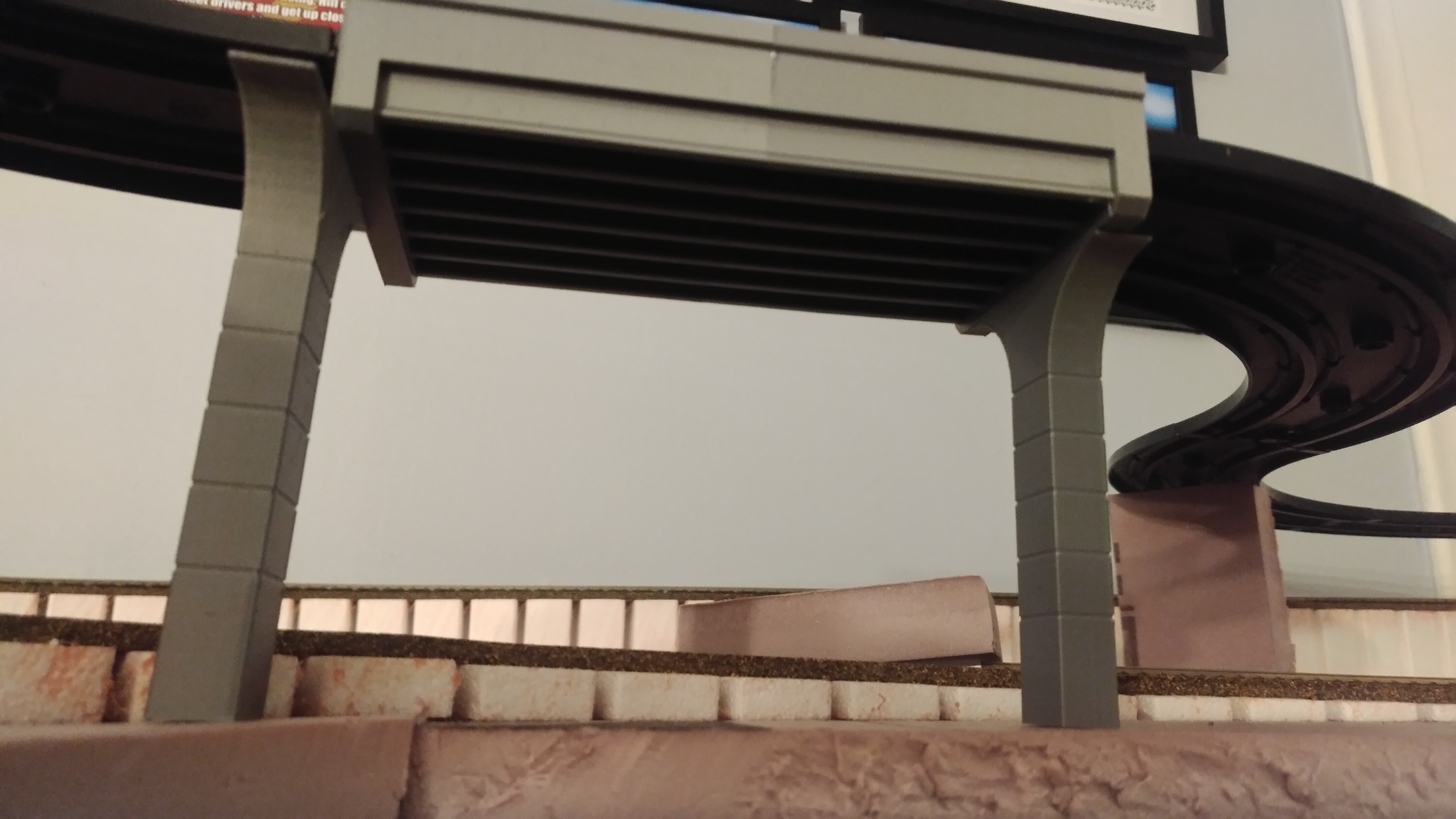 Free STL file Slot car highway overpass 🚗 ・3D print model to download・Cults