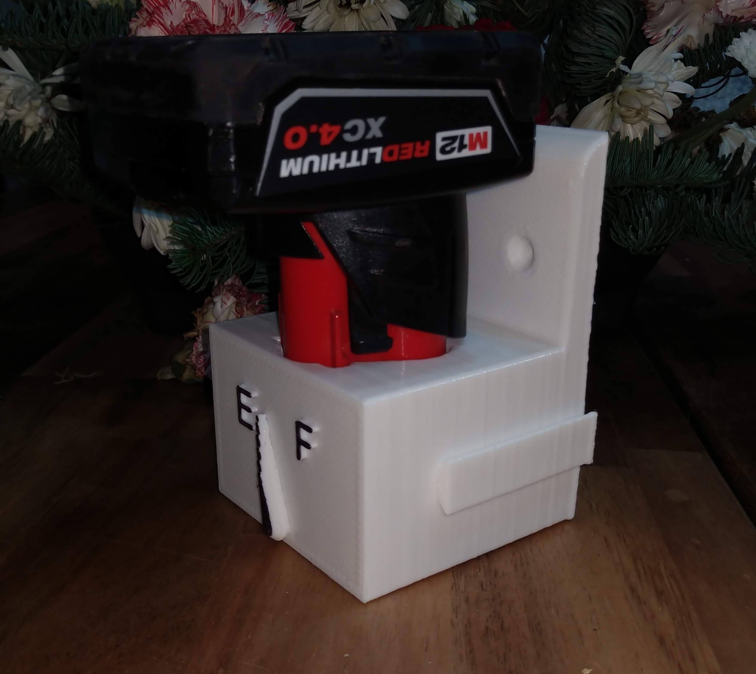 STL file Milwaukee M12 Battery Holder 🔋 ・Design to download and 3D ...