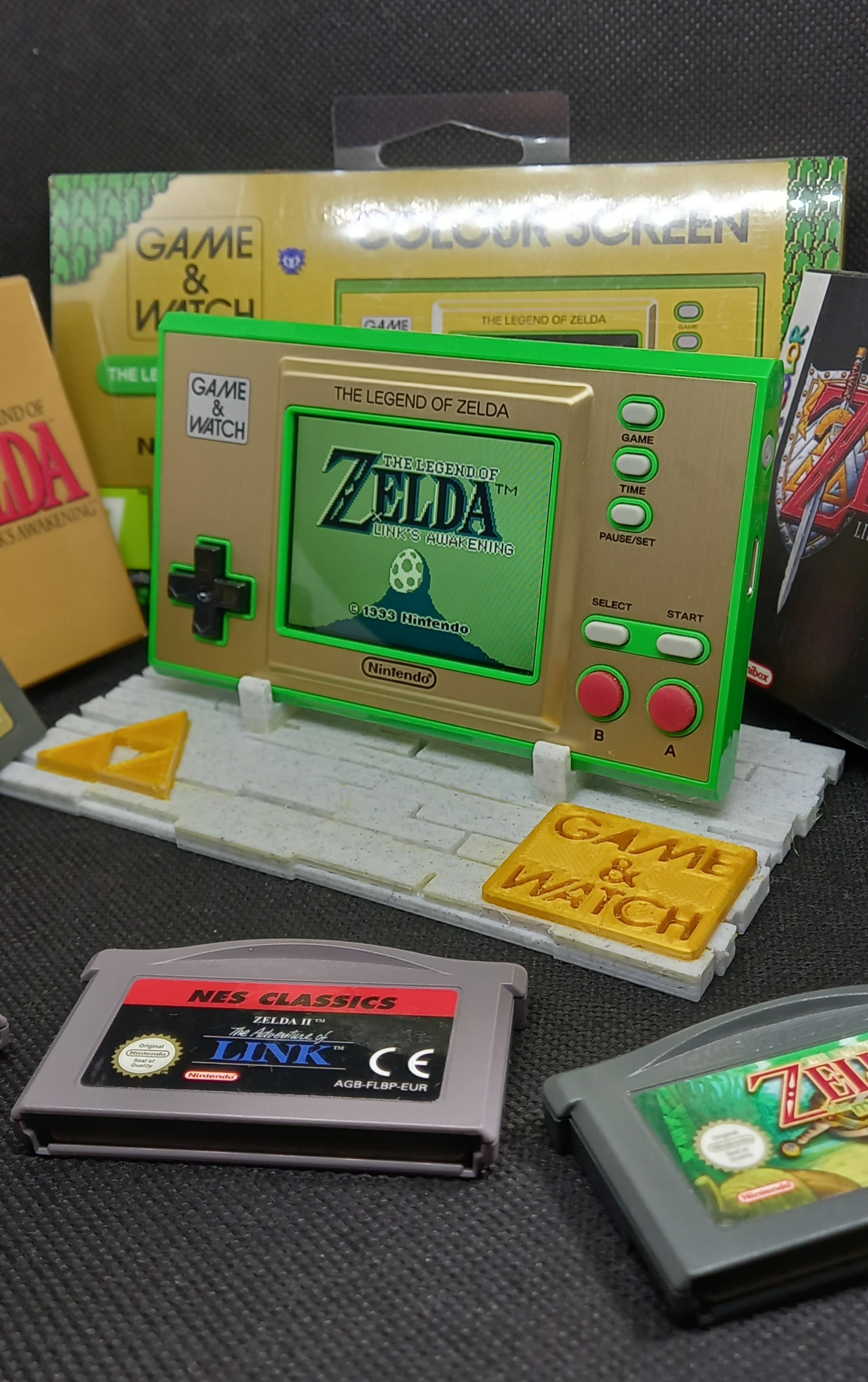 STL file Zelda G&W console stand 🎲 (GCODE)・Design to download and 3D ...