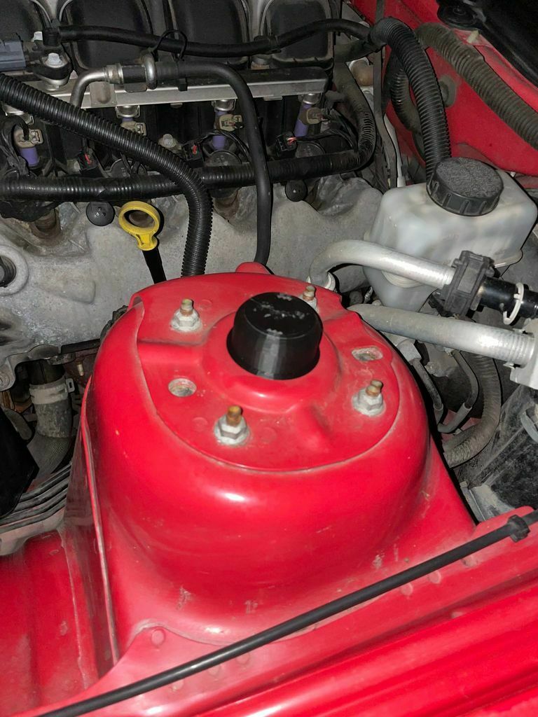 🐎 2005 - 2009 mustang strut tower cap・Free 3D File for ・Cults