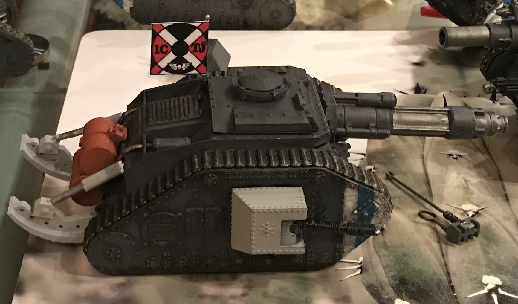 🪖 Trench braces and tanks for Crassus tank - WH40k・3D Print・Cults