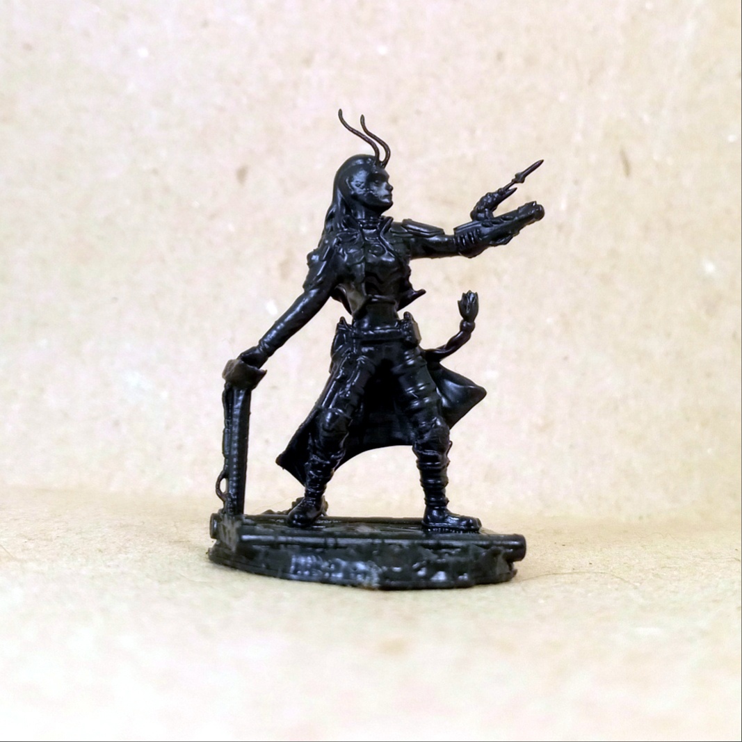 ♀️ Lashunta Technomancer・ STL File for ・Cults