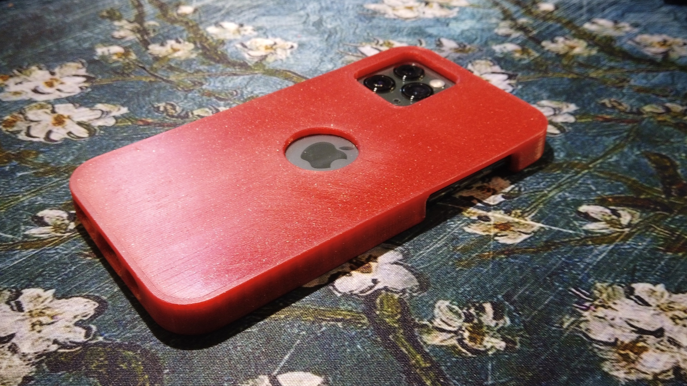 Free STL file iPhone 11 Pro case - 2 versions 📱・3D print design to ...