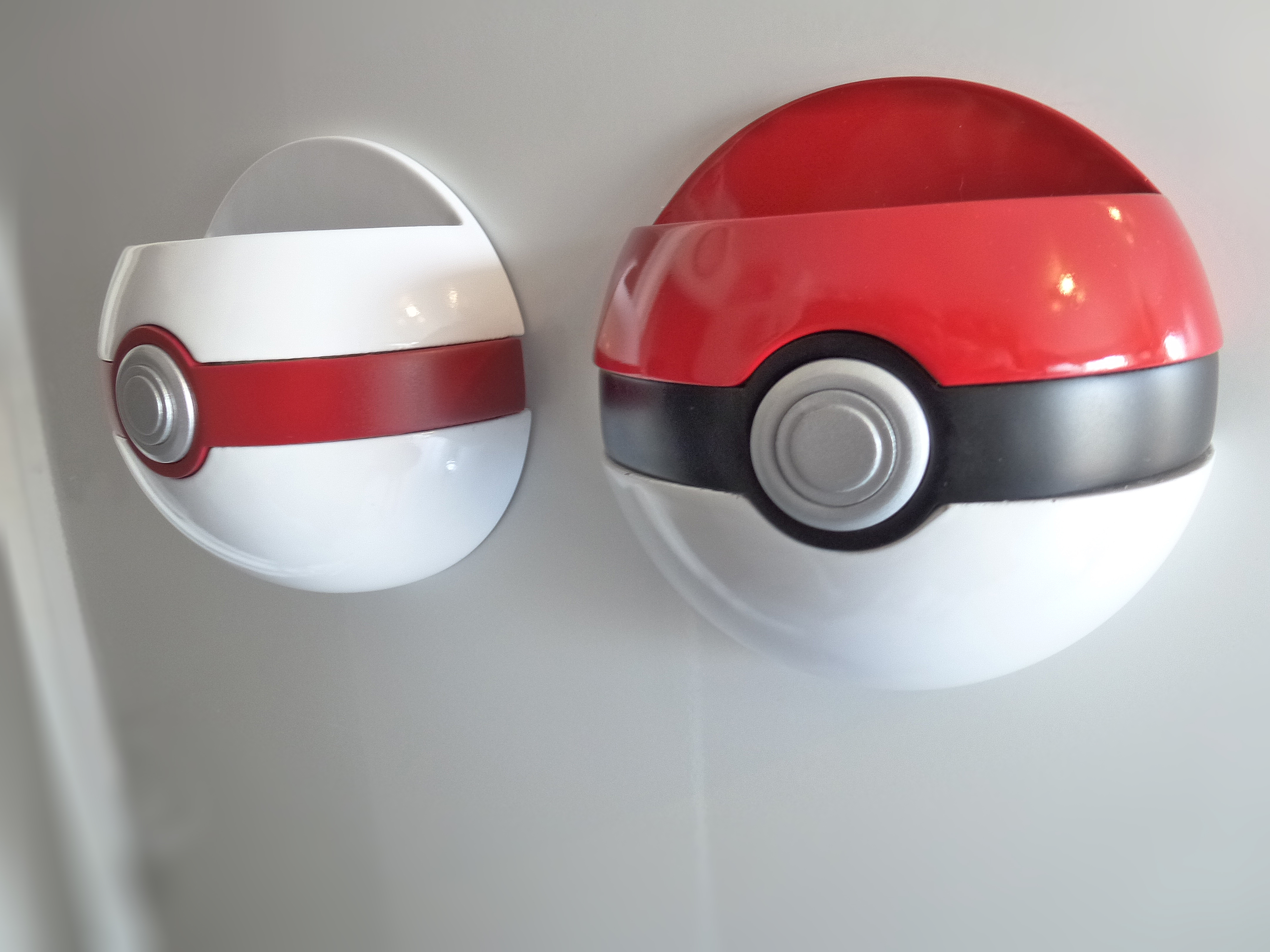 Free 3D file pokeball planter magnet stl 🪴 ・3D printer model to ...