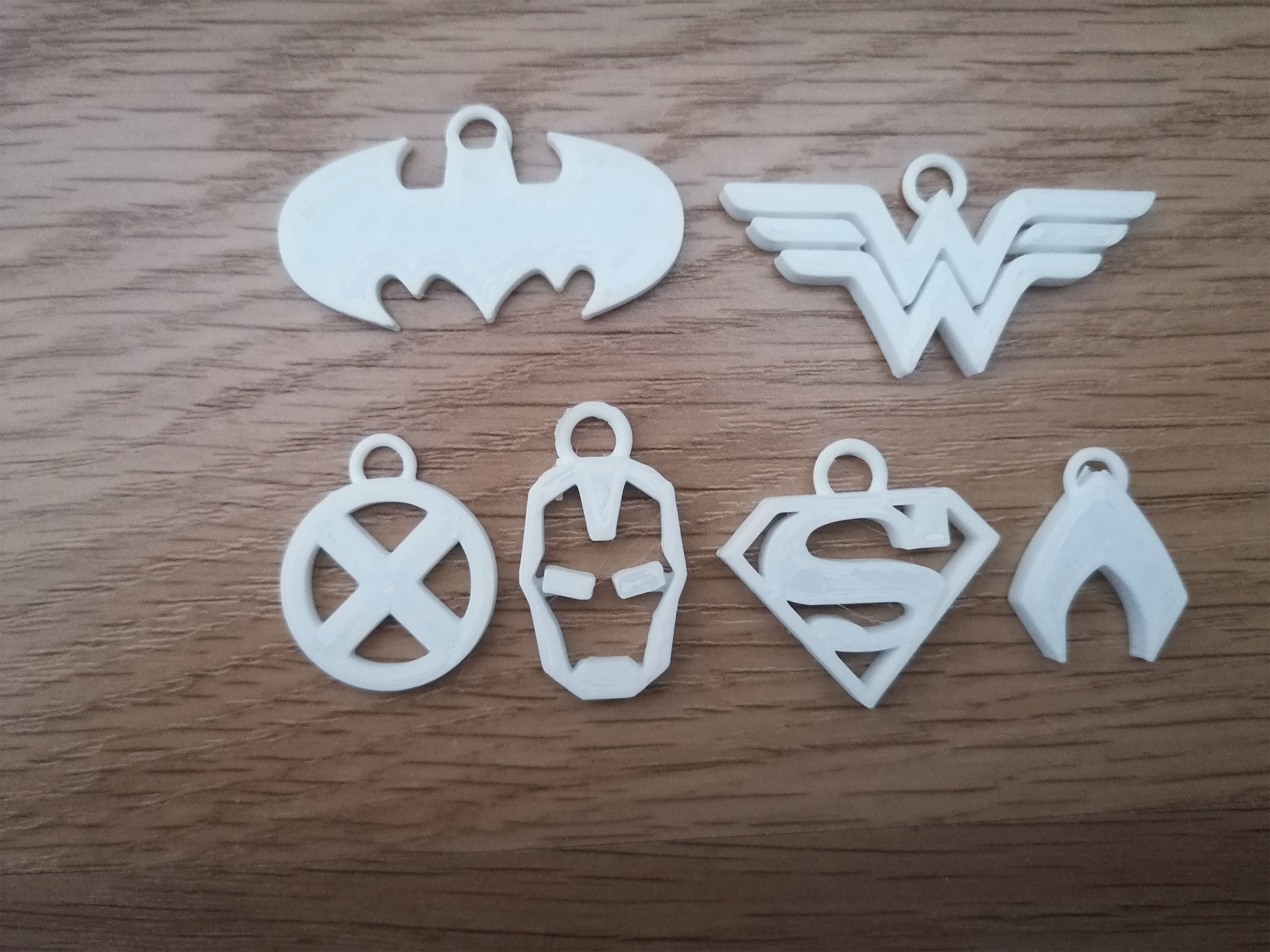 🦸 Superhero keychain superheroes Superman Batman Wonderwoman Ironman ...