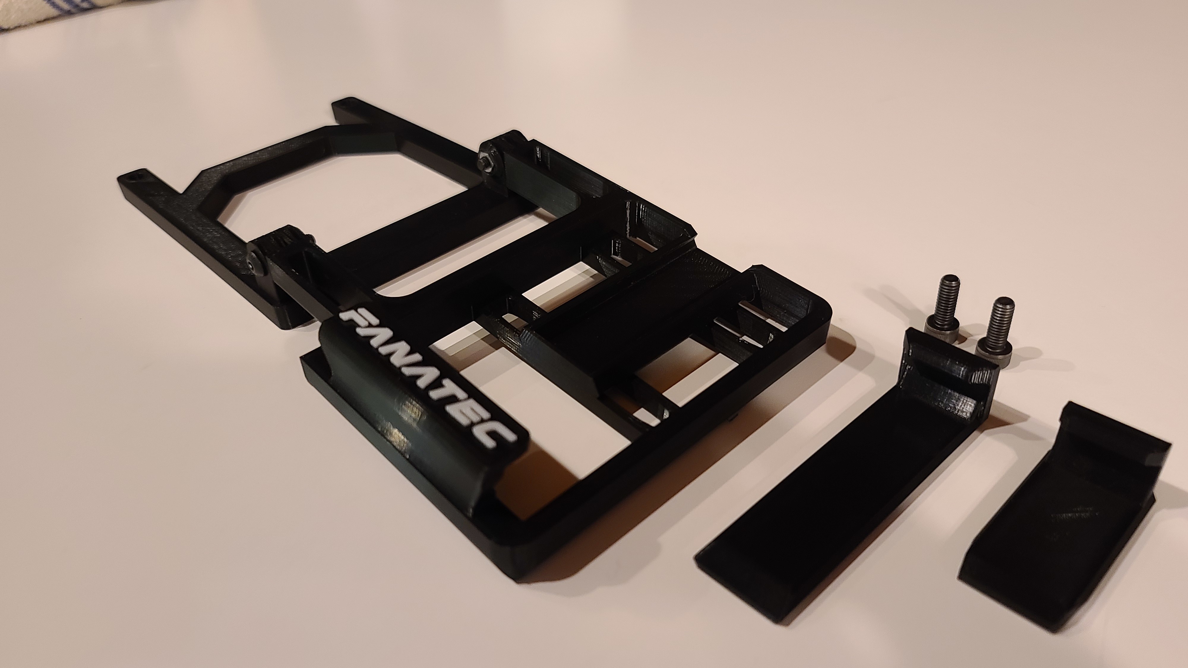 Archivo STL Soporte lateral para tableta Fanatec (ajustable/universal ...