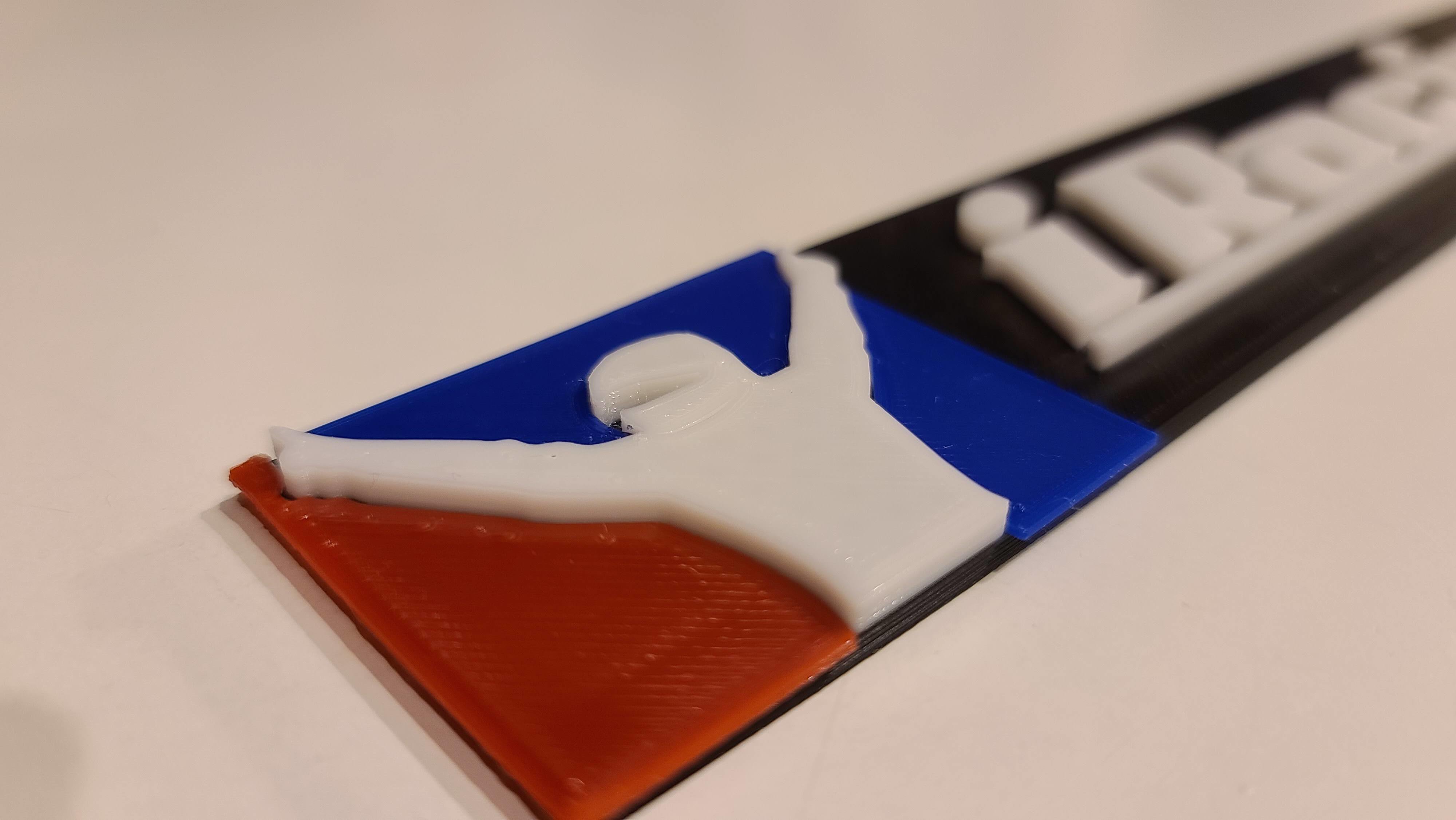 Файл STL Iracing 3D stick on Logo (1 or 3 part print for black and ...