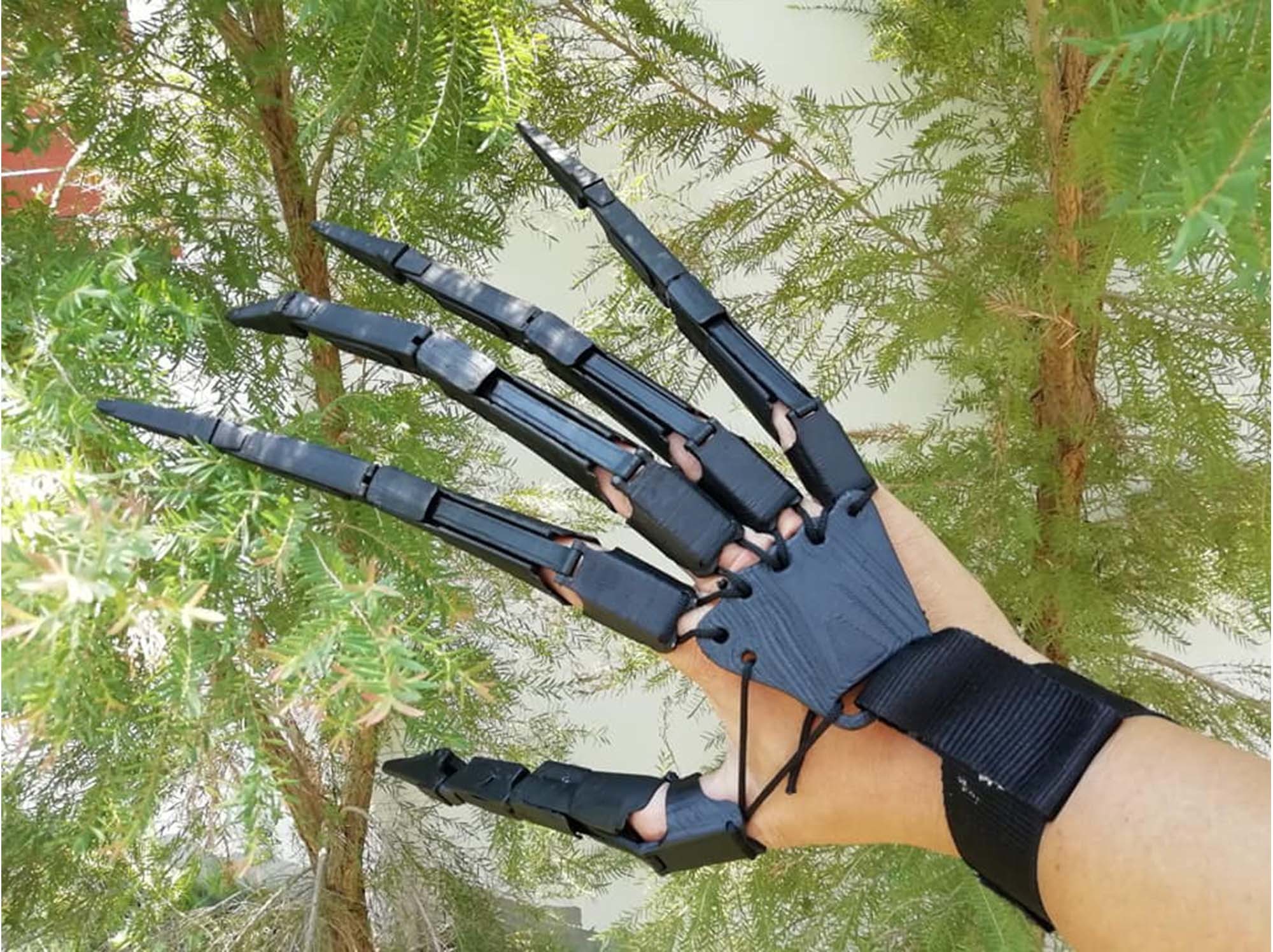 🦴 Mechanical Hand_Articulated Bone Fingers・Free 3D File for ・Cults
