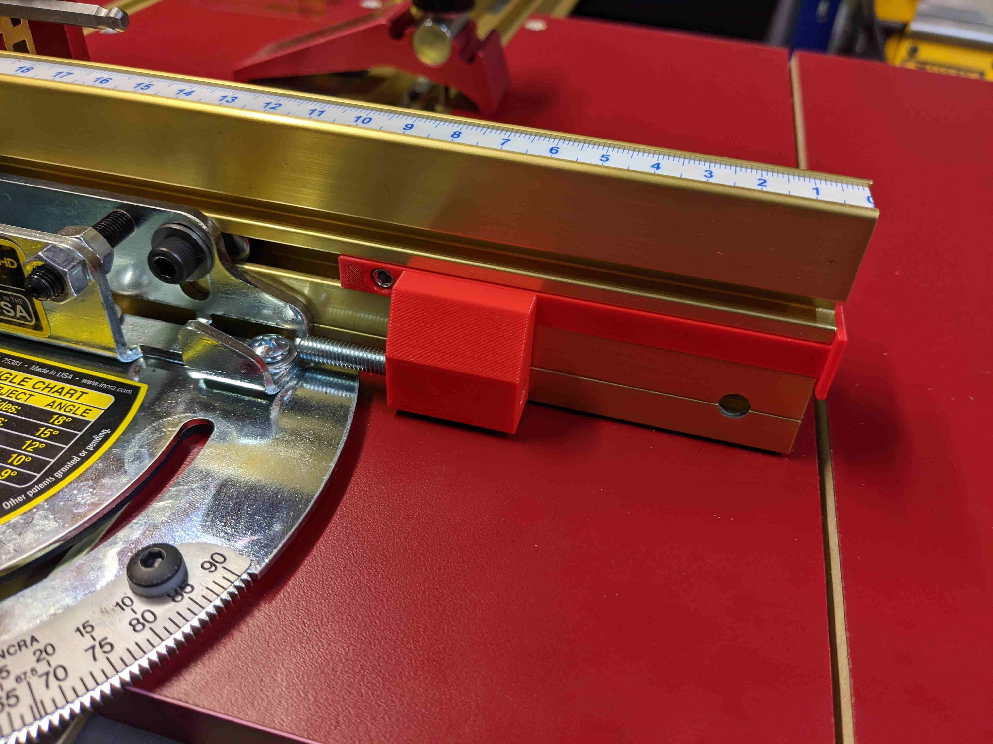 🧞‍♂️ Incra Miter Gauge Fence Calibrator - 1000HD・Free 3D File for ・Cults