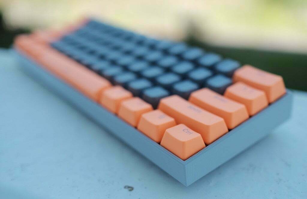 🐚 Anne Pro 2 Shell (Standard and Low Profile)・Free STL File for ・Cults