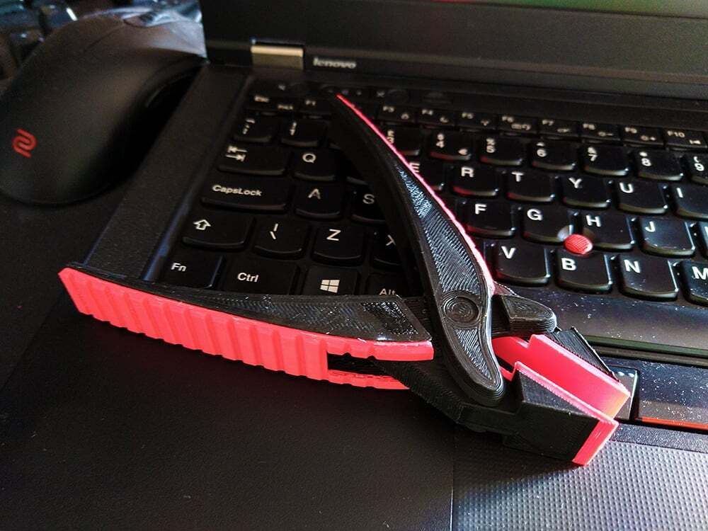 3D printing Print in Place Parallel Pliers + Multi Material Version・Cults