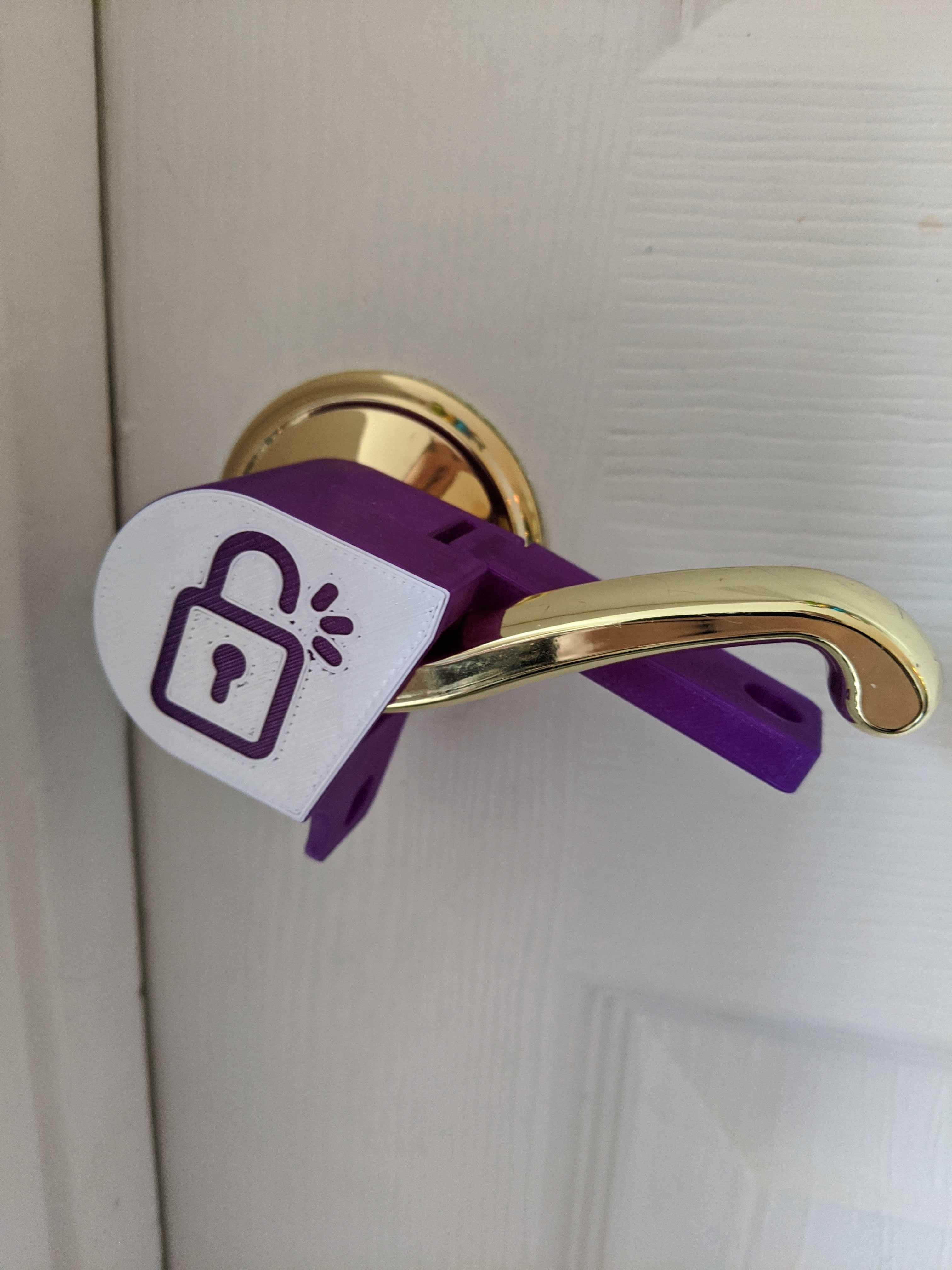 Free STL file Door handle lock for escape room games 🚪 ・3D printer ...