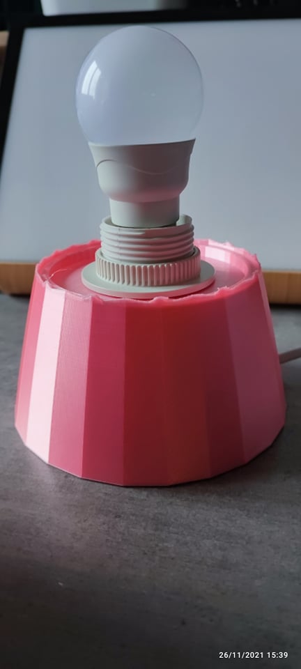 Free STL file ball lamp base 🔦 ・Object to download and to 3D print・Cults