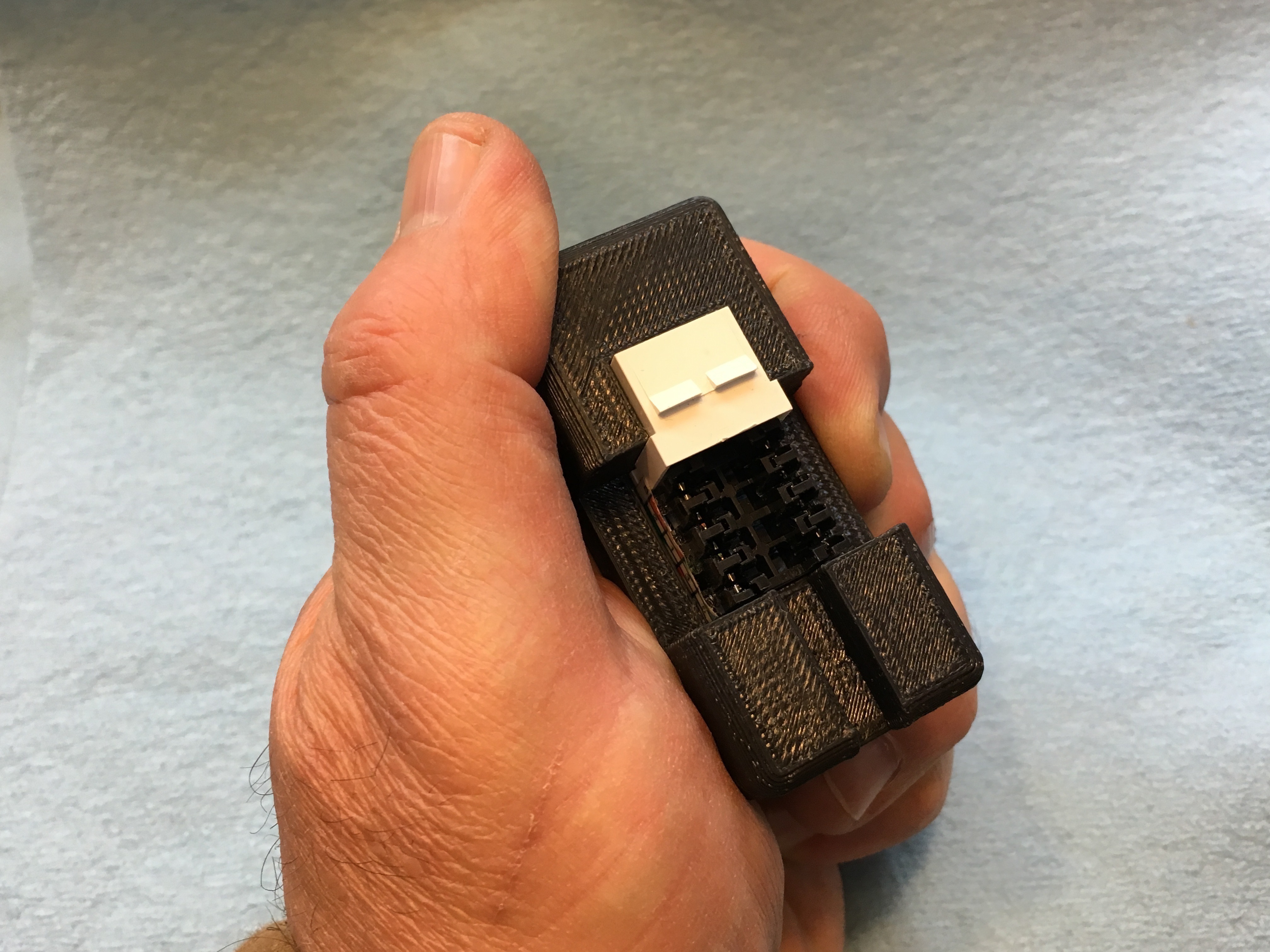 🔧 Suporte de perfuração de tomada Keystone・Arquivo STL Grátis para ・Cults