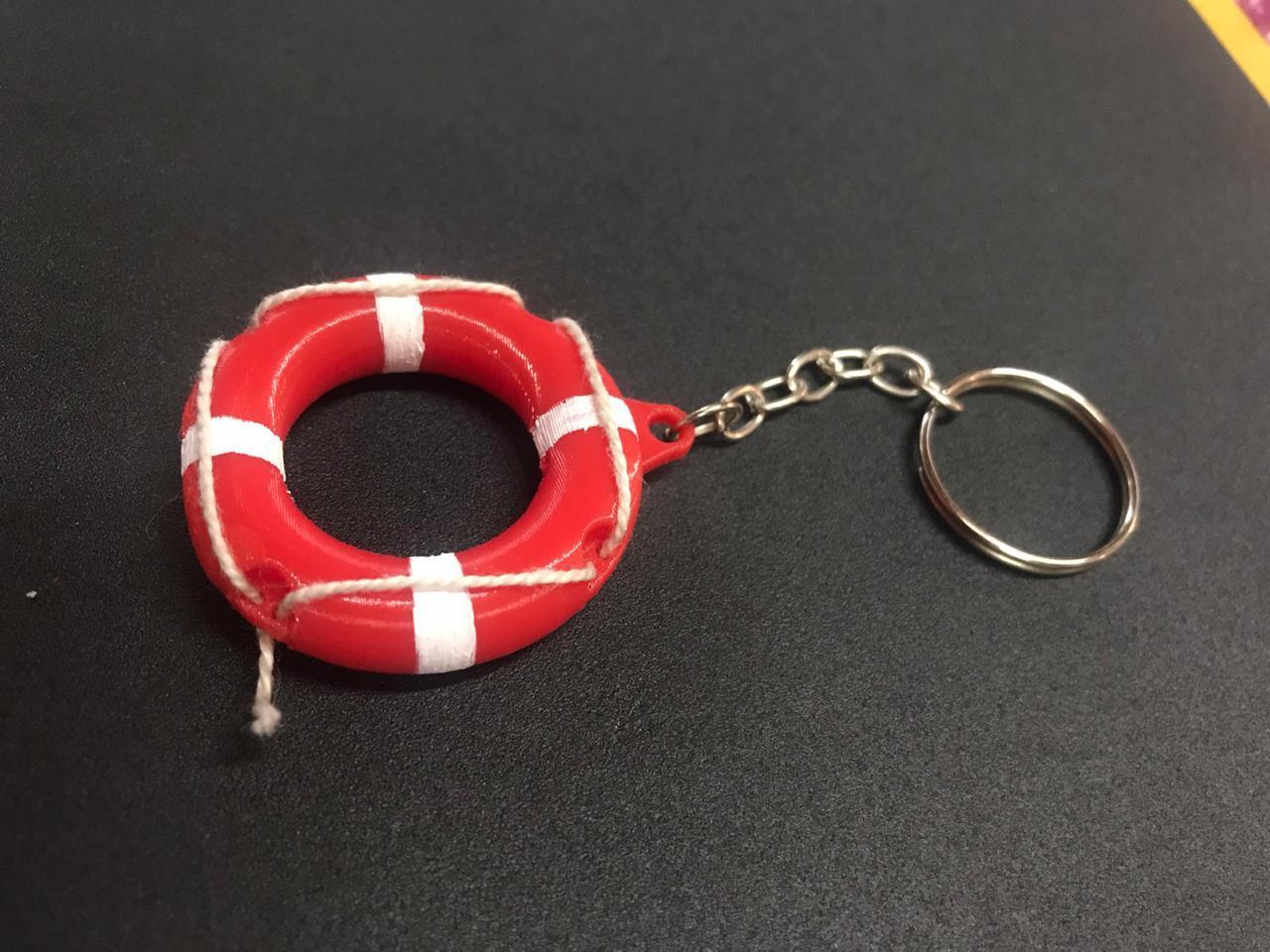 STL file Threaded lifeguard keychain 🗝️ ・3D print design to download・Cults