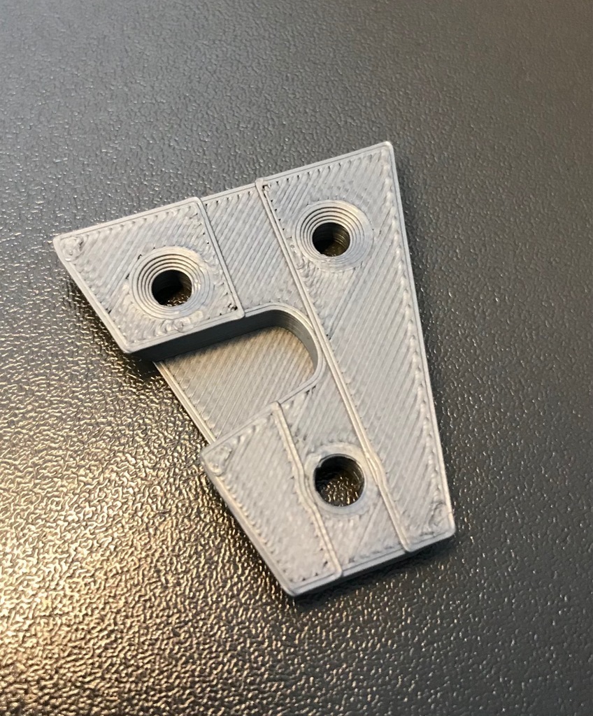 Free 3D file V-Mount V1 👽・3D printing idea to download・Cults