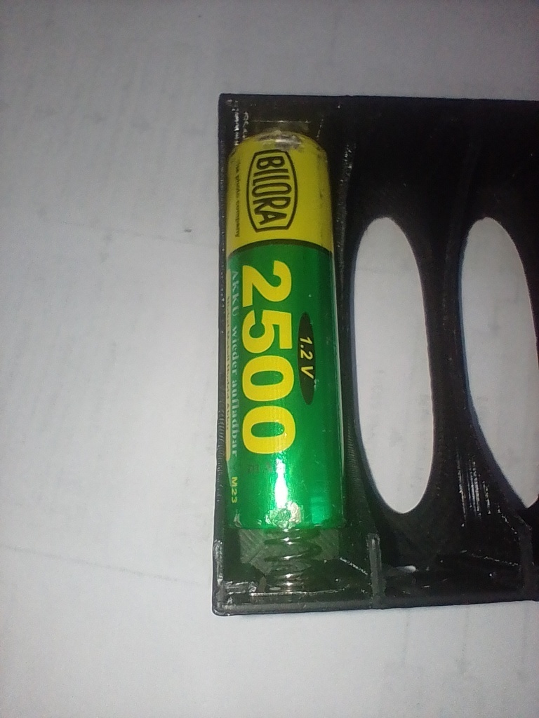 Free 3D file AA battery pack 🔋 ・Object to download and to 3D print・Cults