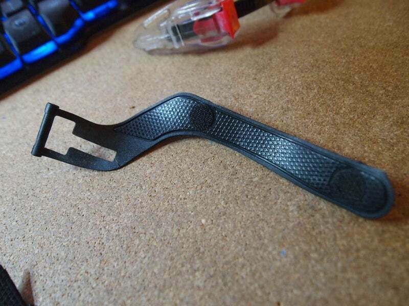 Free STL file Bike helmet clips 🪖 ・Design to download and 3D print・Cults