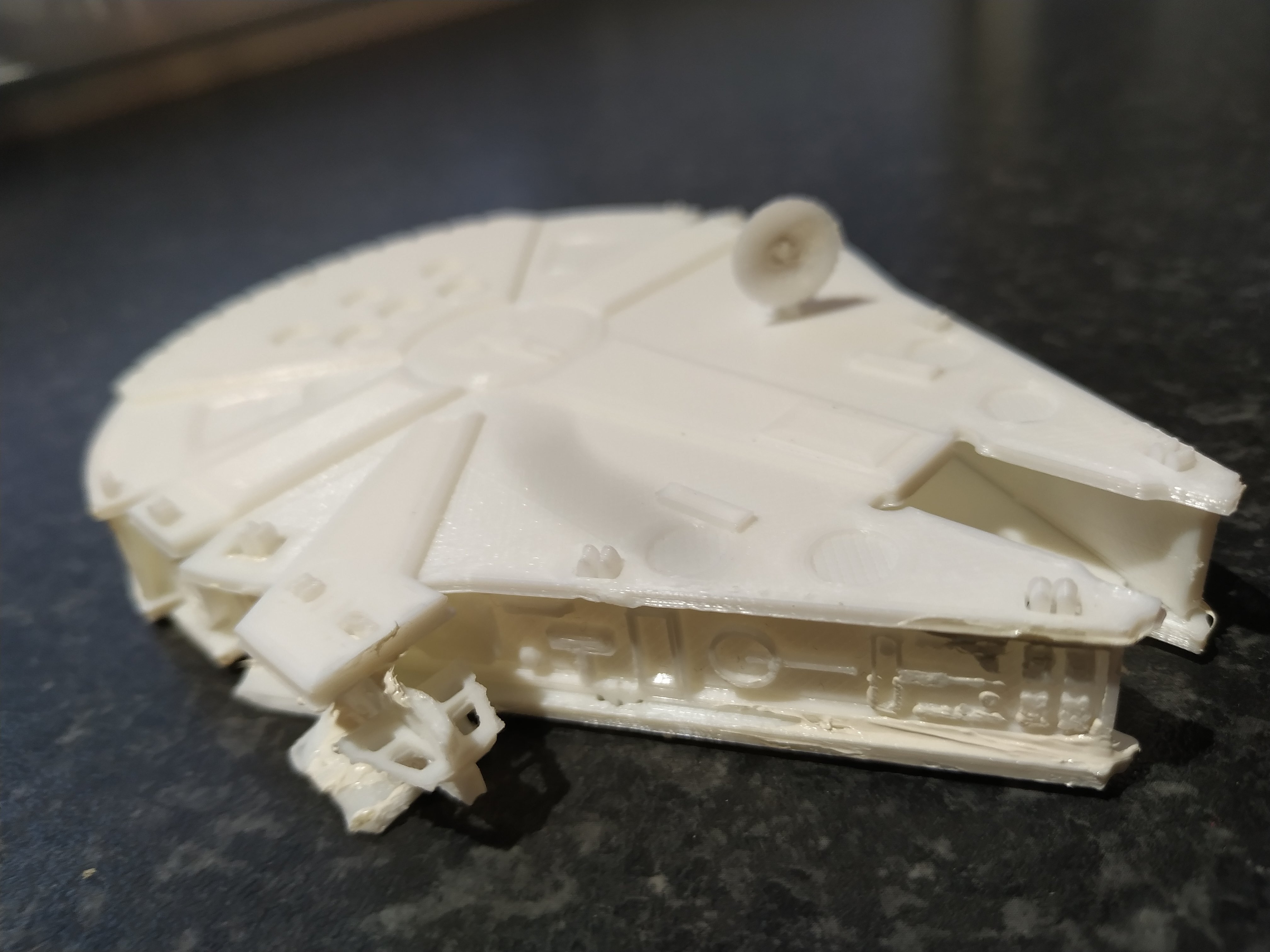 3D printed Millennium Falcon Kit Card by Fixumdude・Cults
