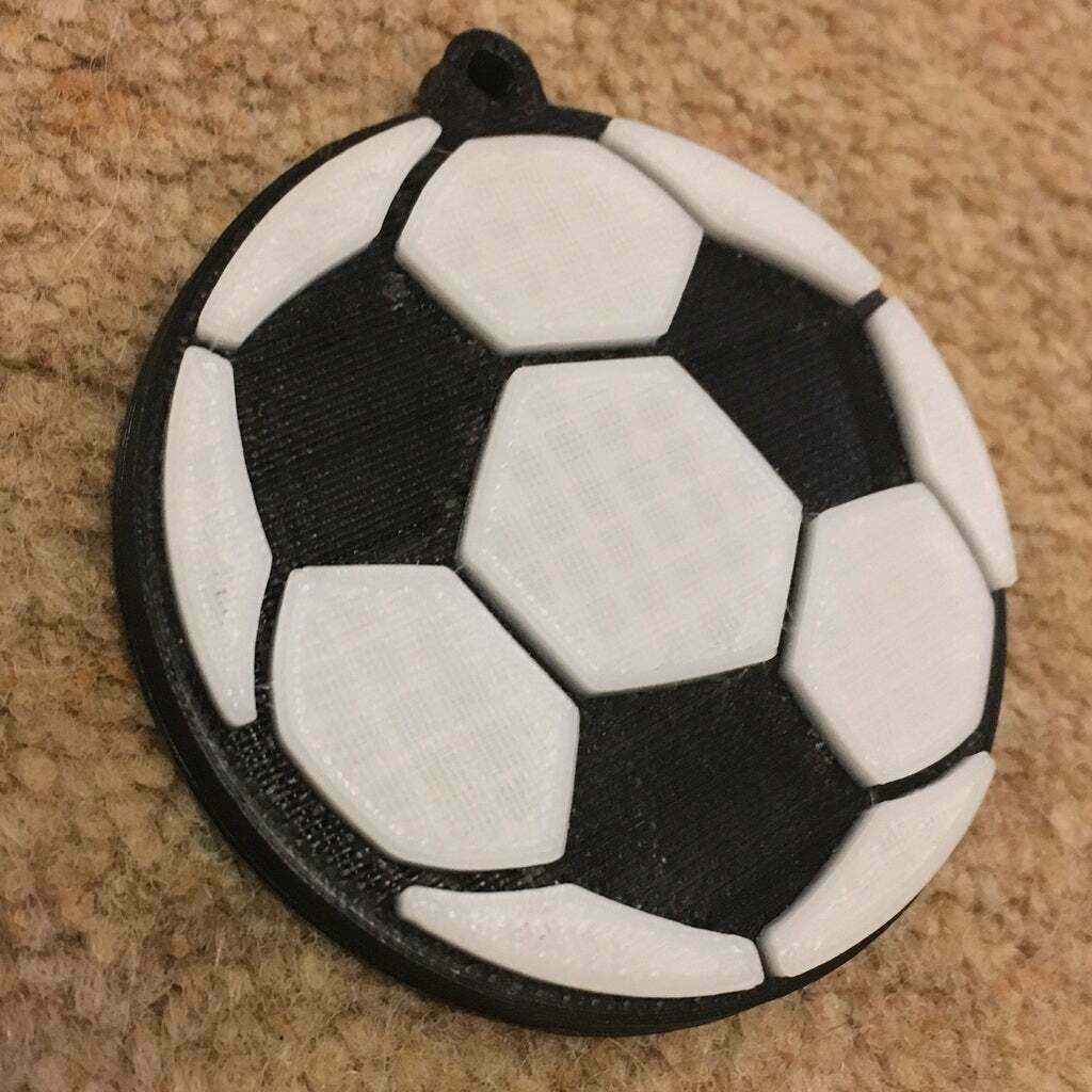 Free STL file Football / Soccer ball keyring 🏈 ・3D printing model to ...