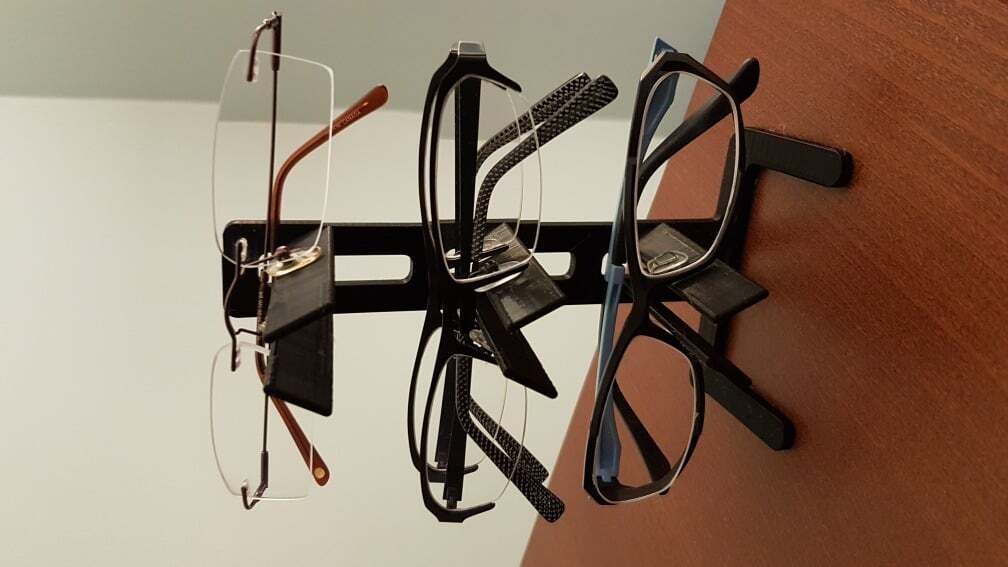 3D printed Universal Glasses Stand・Cults