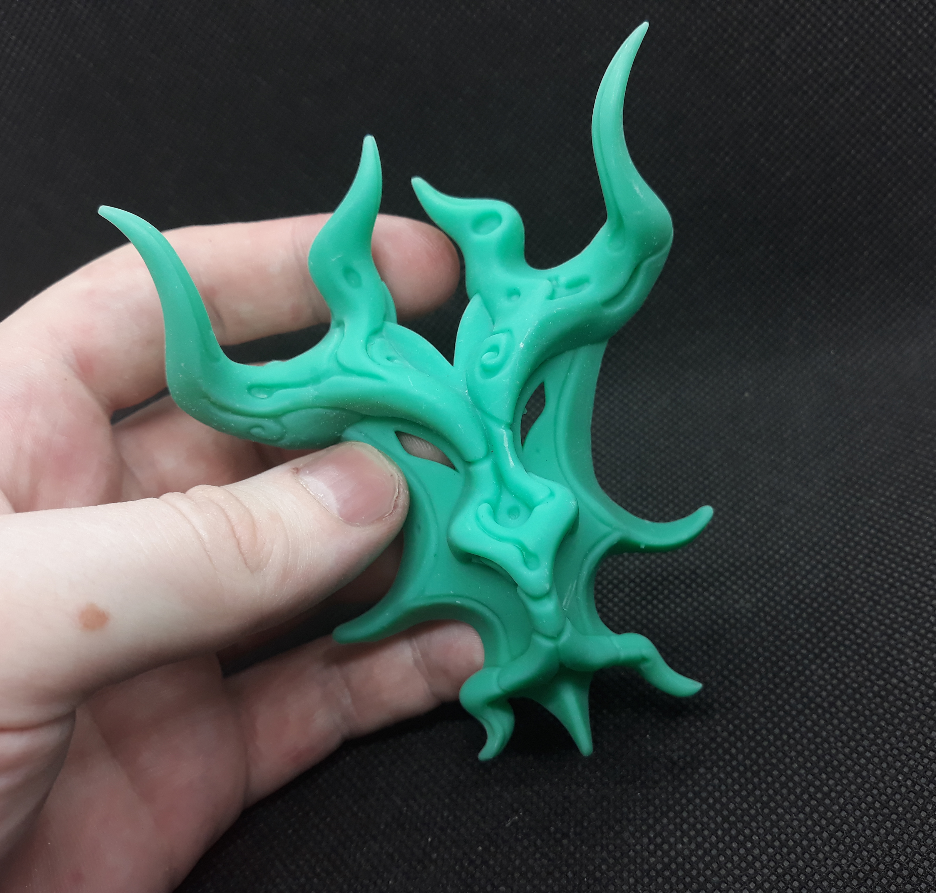STL file Forest mask 🪄 ・3D print object to download・Cults