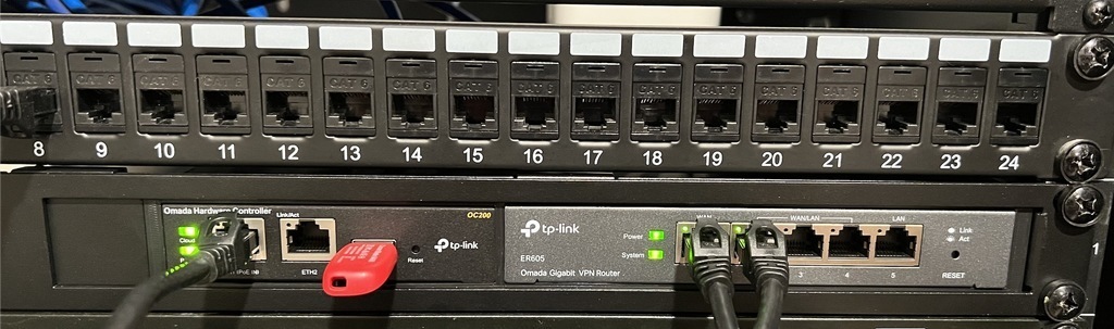 🔧 TP-Link ER605 / OC200 Rack Mount・ STL File for ・Cults