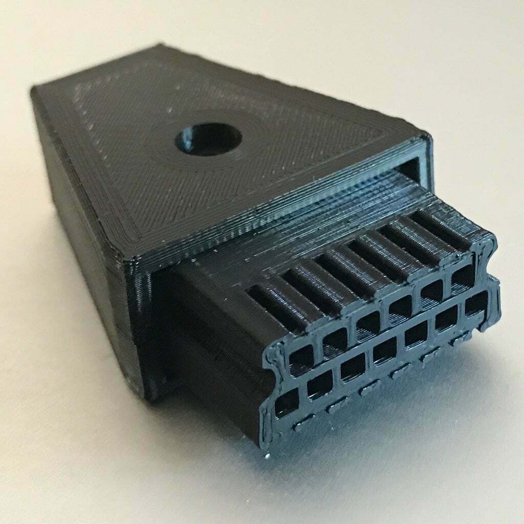 🔌 SIO Plug for 400/800/XL/XE Atari 8-Bit Computers, PLA Sized・Free STL ...