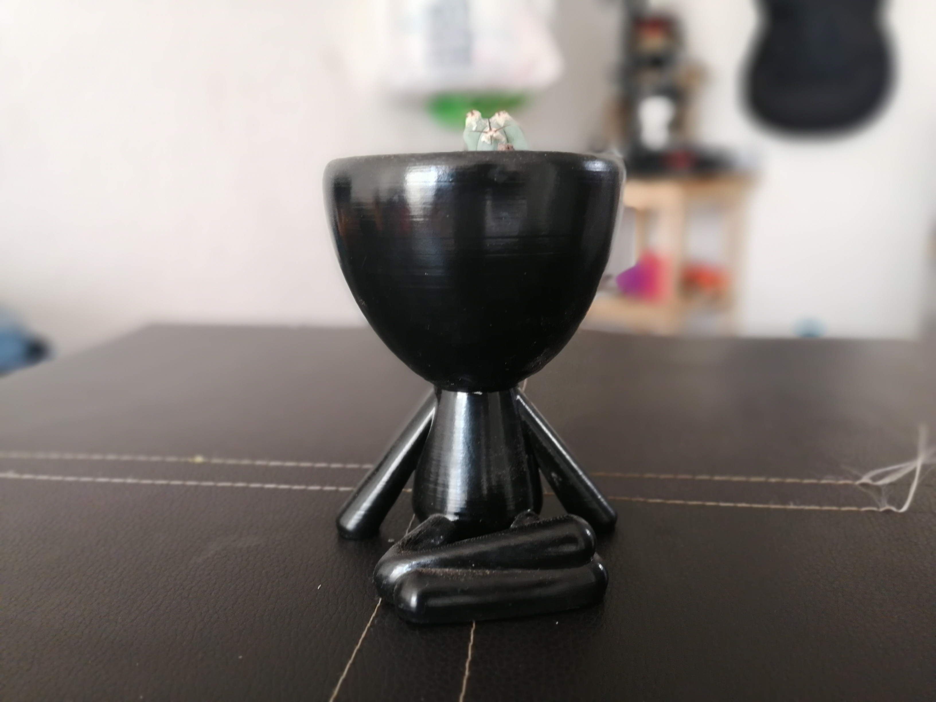 Fichier STL gratuit Vase de méditation Robert 🏺 ・Modèle pour imprimante ...