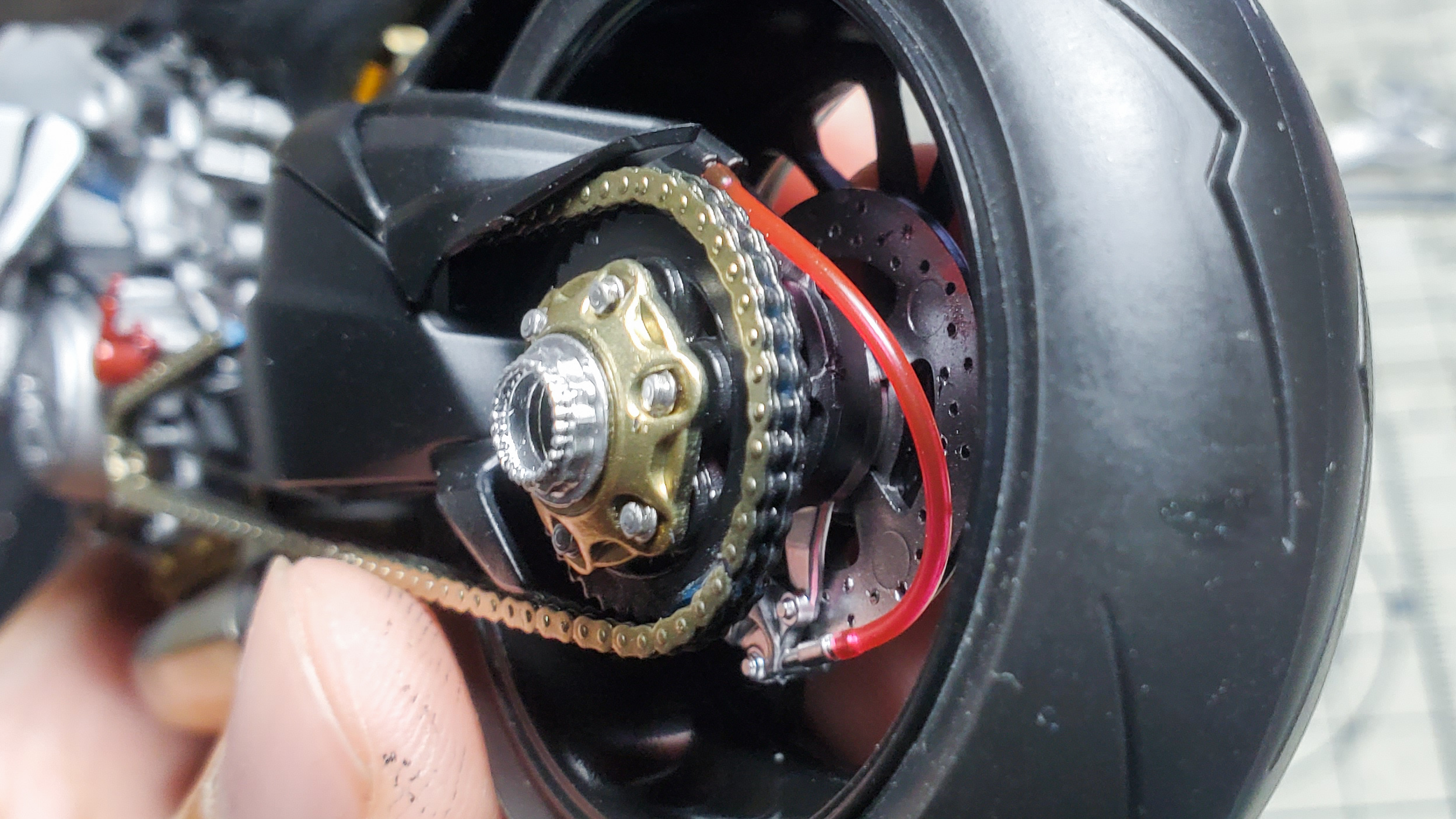 📱 Tamiya Ducati 1199 drive chain・ STL File for ・Cults