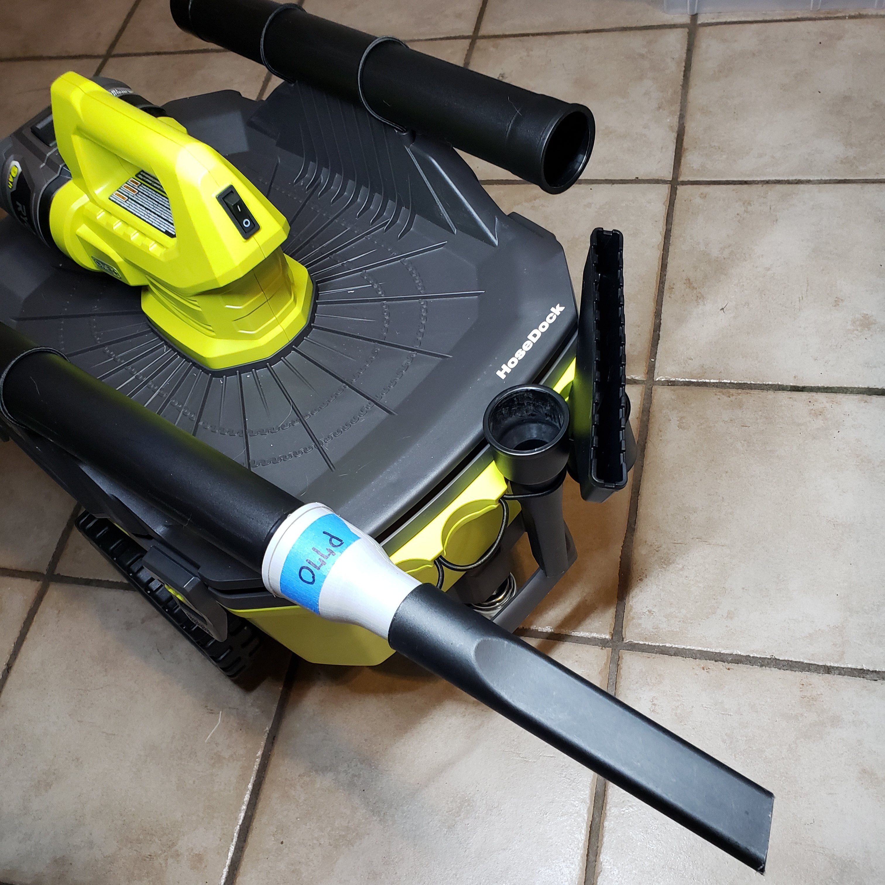 3D printable Ryobi (1.8") Shop Vac to 1.25" Adapter・Cults