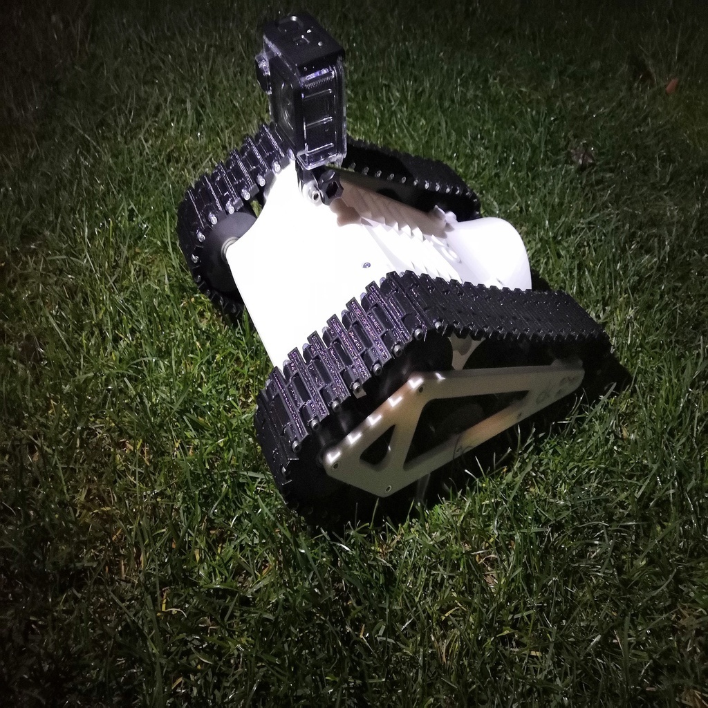 Free 3D file RC Tank Camera Mount with Cover 🪖・3D printing design to ...