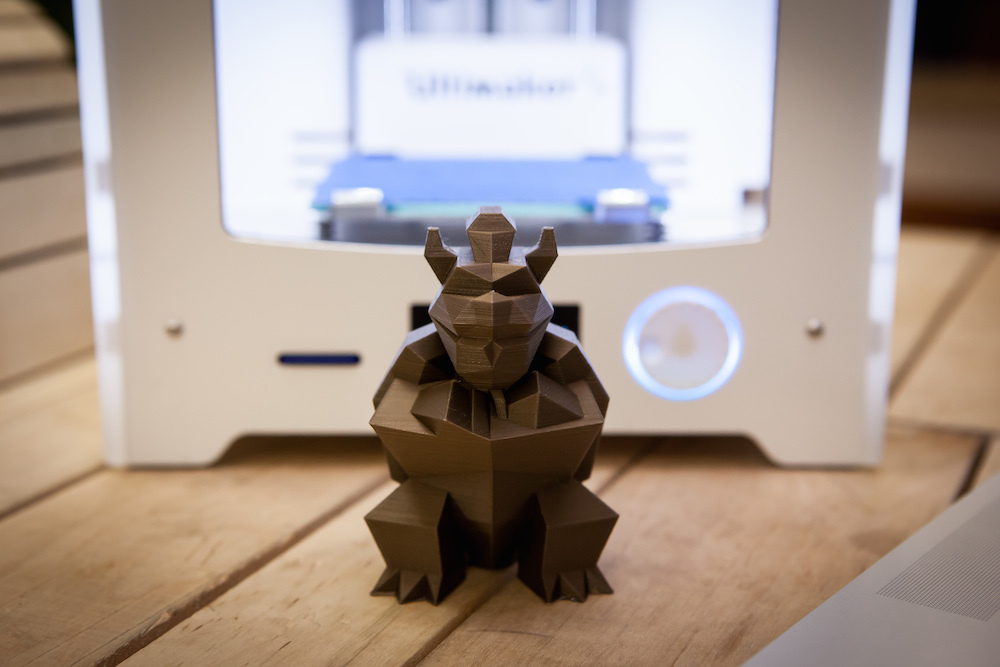 🔫 Low-poly retro characters・Free STL File for ・Cults