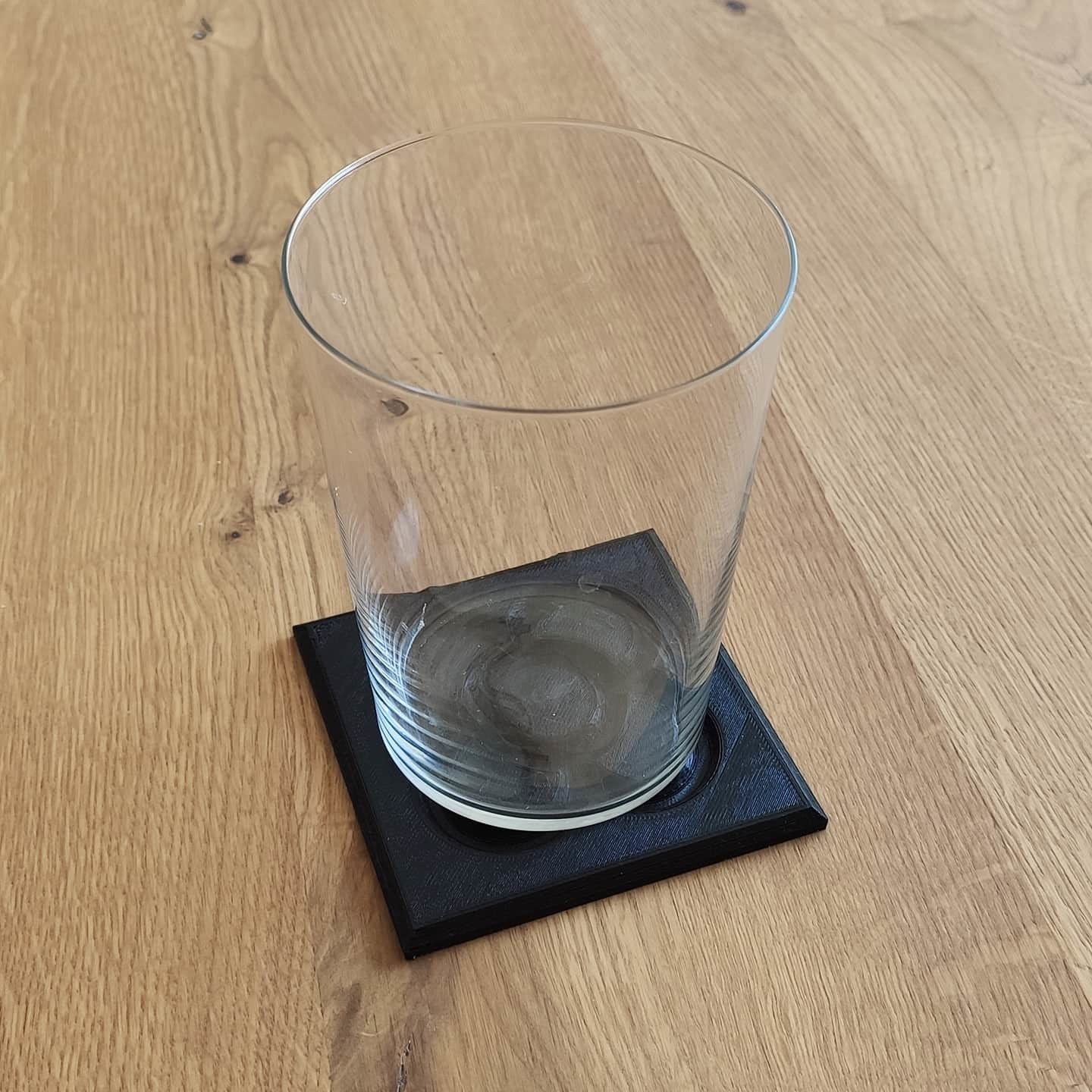 STL file Barcelona flower coaster 💐・Model to download and 3D print・Cults