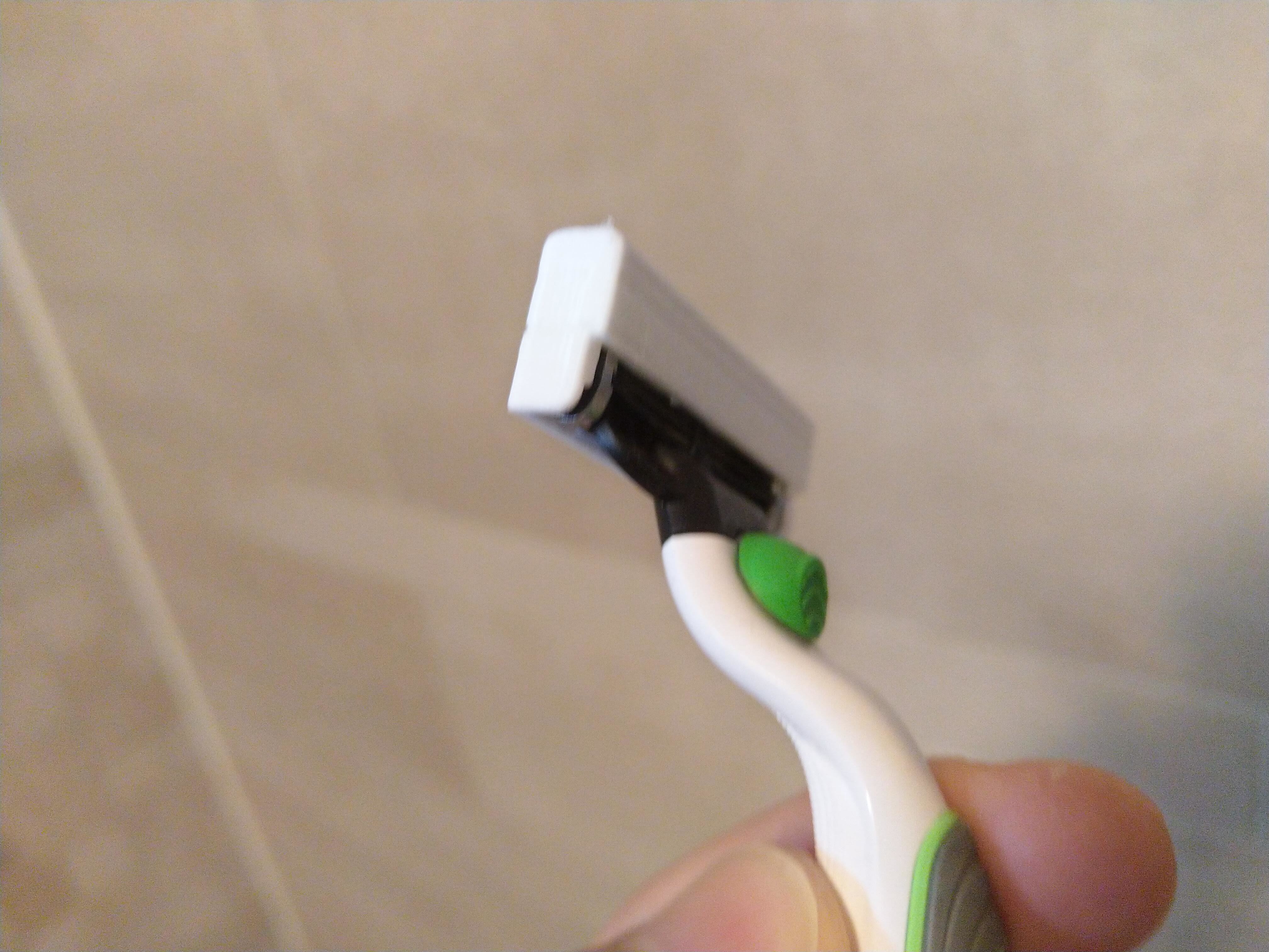 Free STL file Razor Blade Cover for Gillette Mach 3 Sensitive Power ...