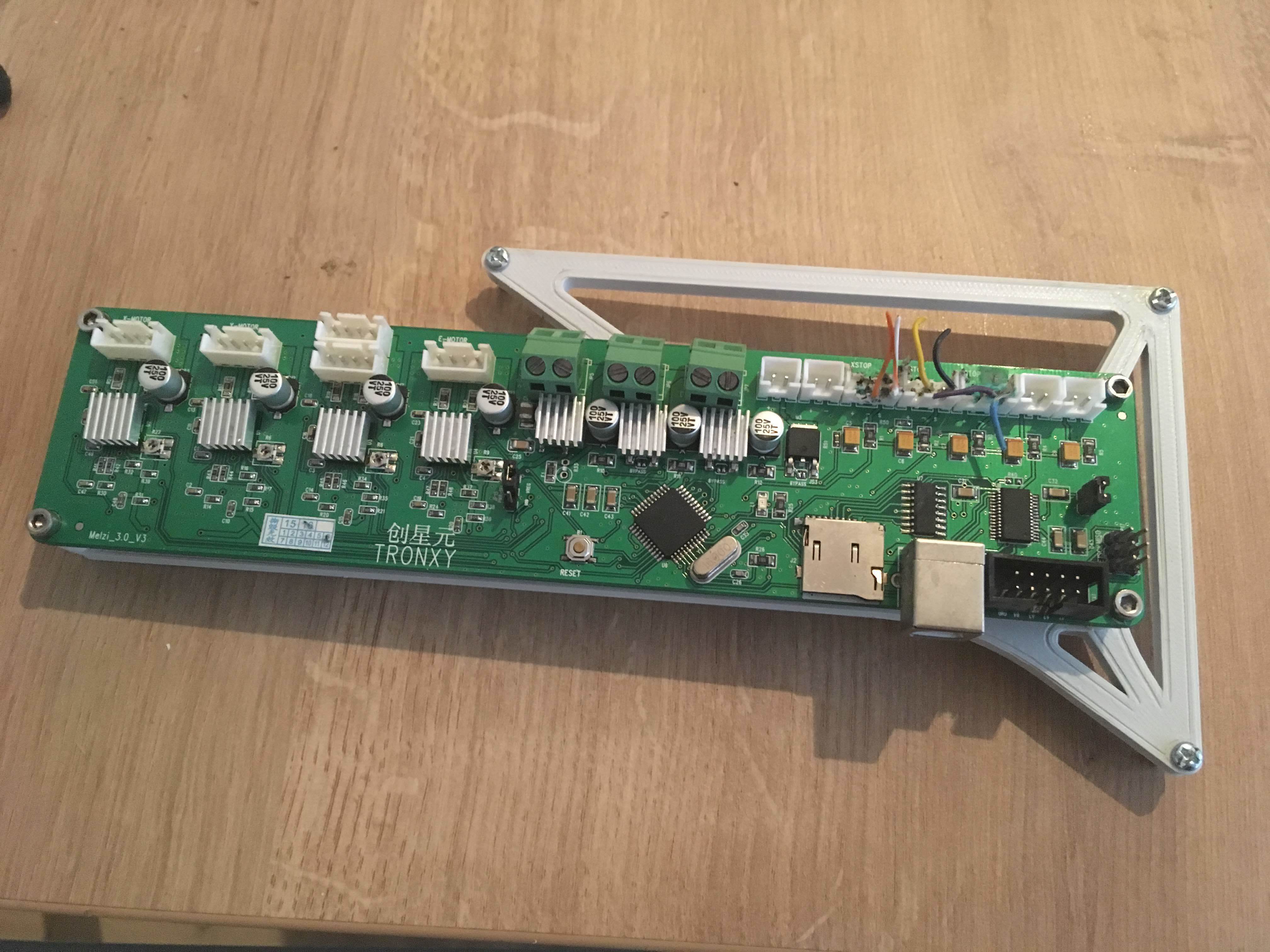 Archivo STL gratis P3 Steel Melzi board mount 🔧 ・Objeto de impresión 3D ...