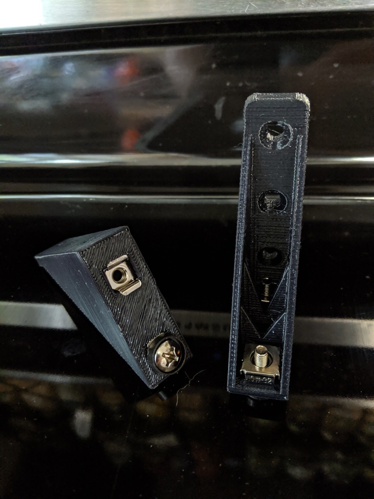 🖥️ Vertical Rack mount 1U Remix・Free 3D File for ・Cults