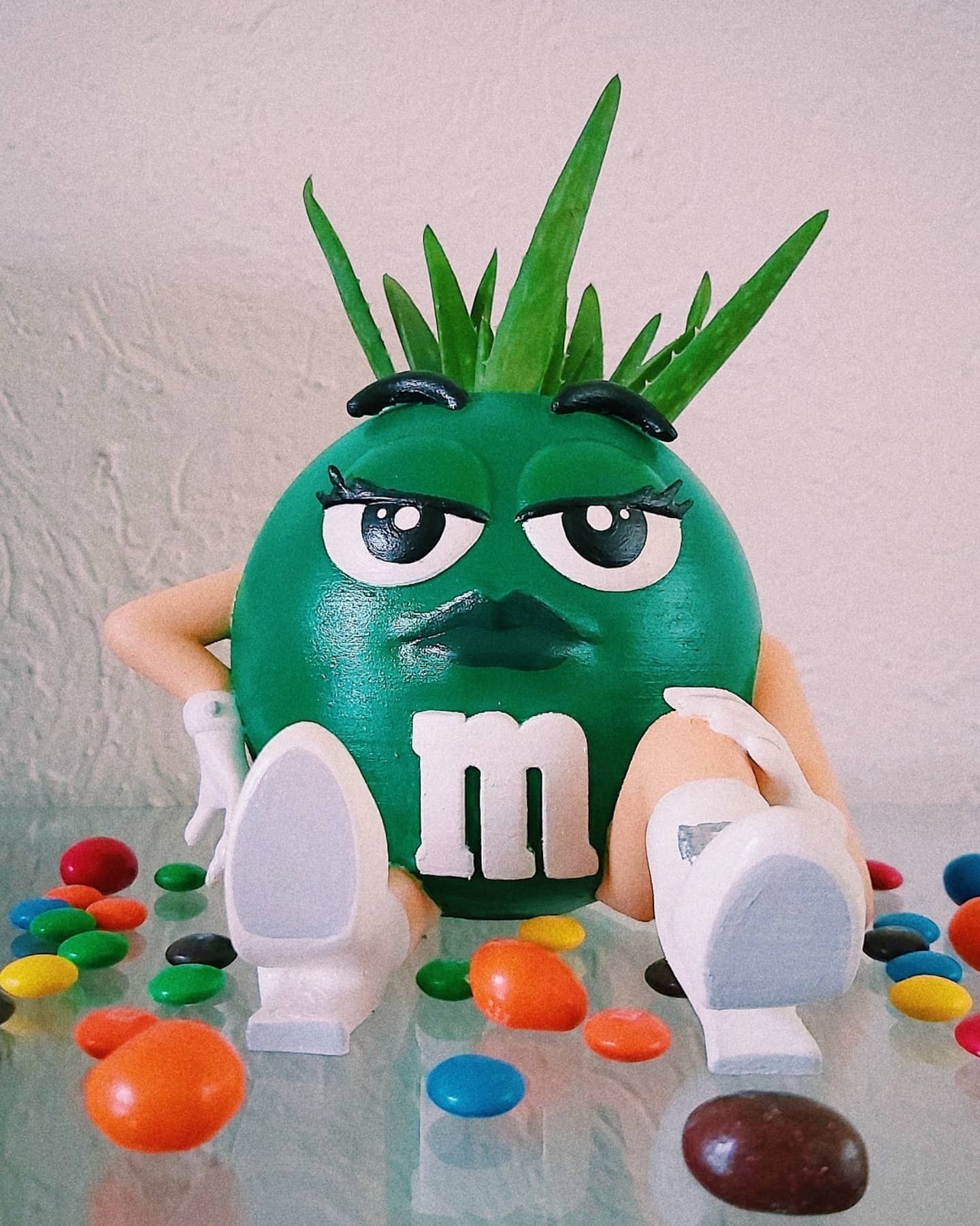 OBJ file MM's M&ms, Mym's Green Red Women's Planter Pot Holder 🪴 (3MF ...