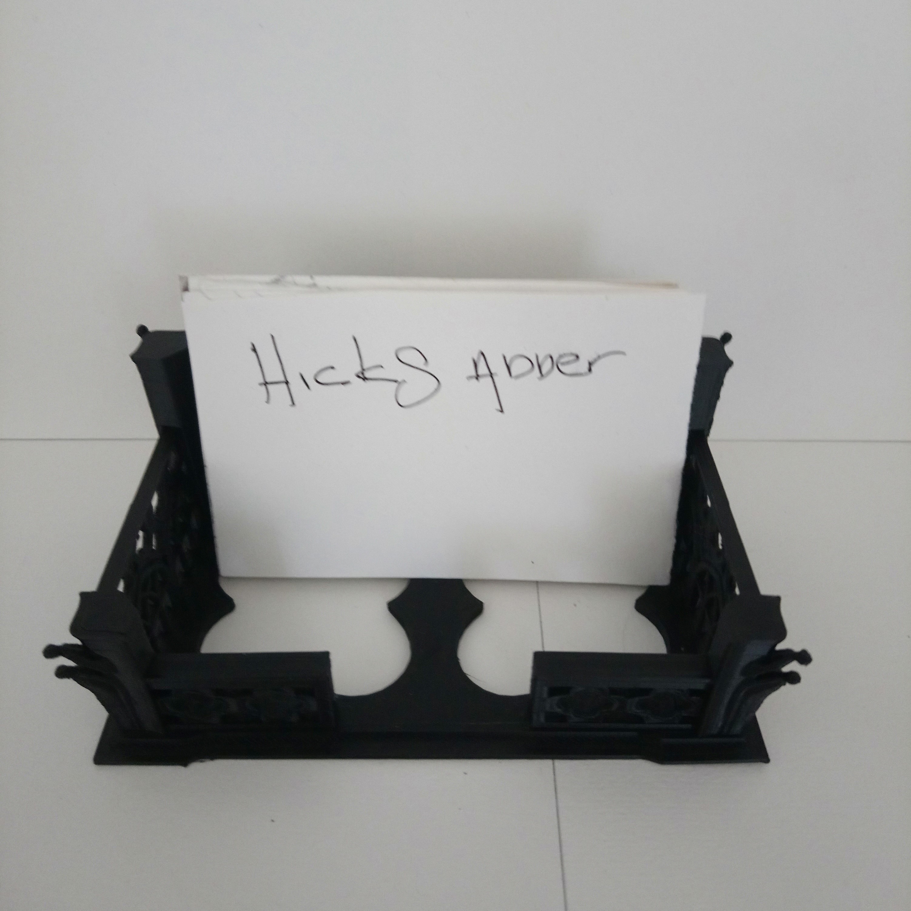 🏢 gothic inspired business card holder・Free STL File for ・Cults